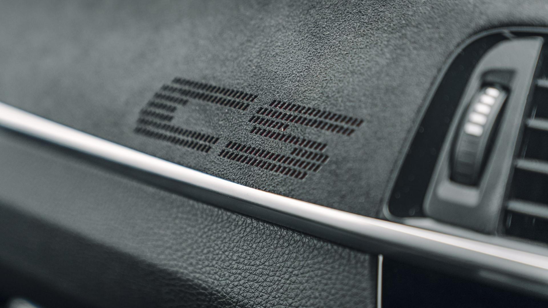 BMW M2 CS vs M2 Competition (2020) - test en specificaties - TopGear ...