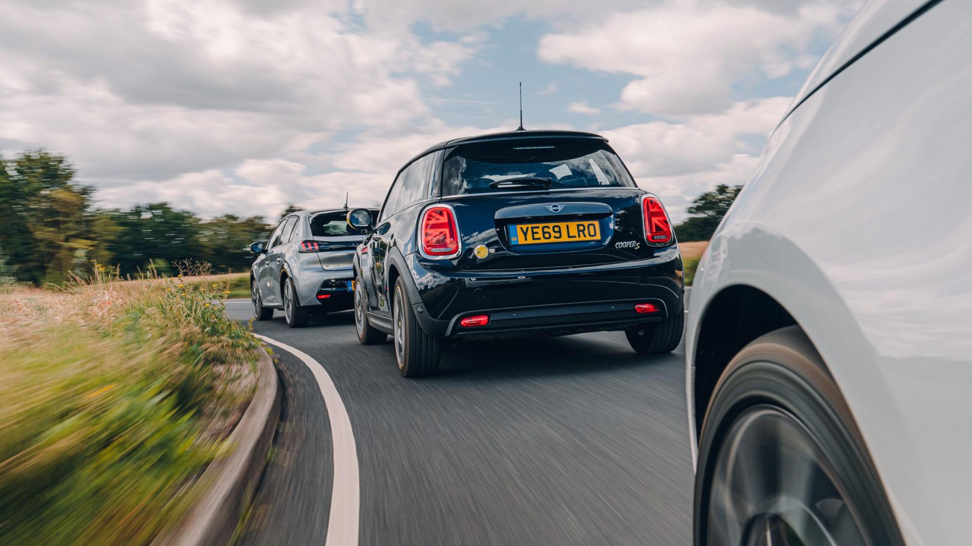 Peugeot e-208 vs Mini Cooper SE vs Honda e - TopGear Nederland