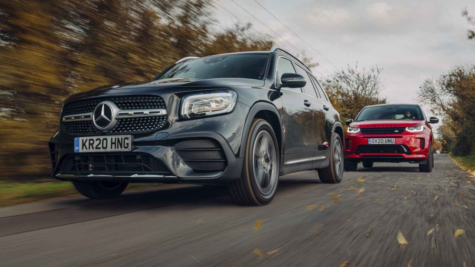 Mercedes GLB vs Land Rover Discovery Sport - TopGear Nederland