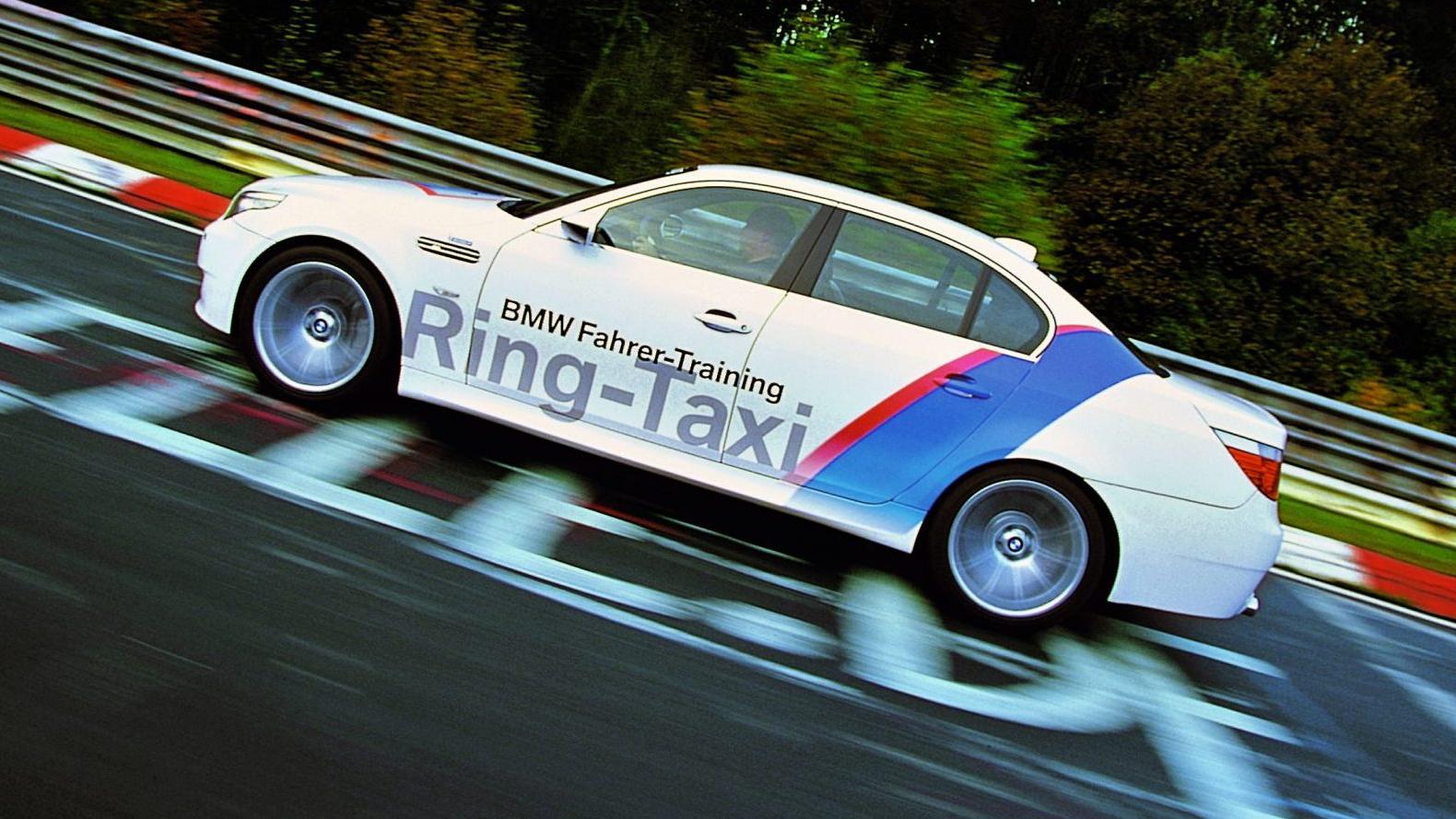 Rewind: Ring-Taxi BMW M5 crasht op de Nürburgring - TopGear