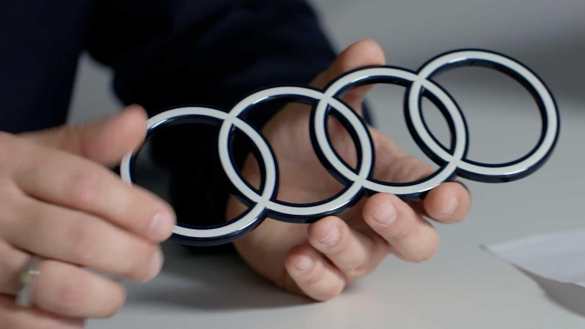 Dit is het nieuwe logo van Audi (en het is wel eventjes wennen)