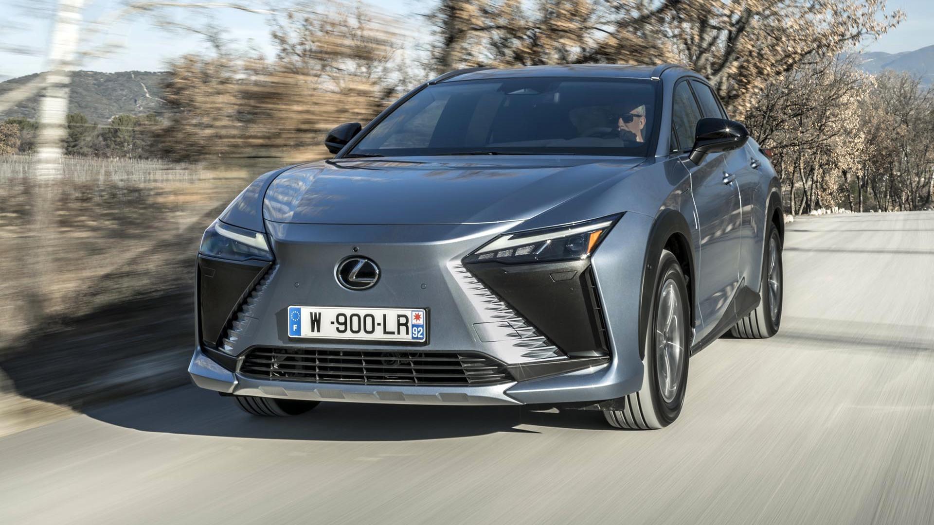 Lexus RZ 450e review (2023): Hoe rijdt de eerste volbloed-EV?