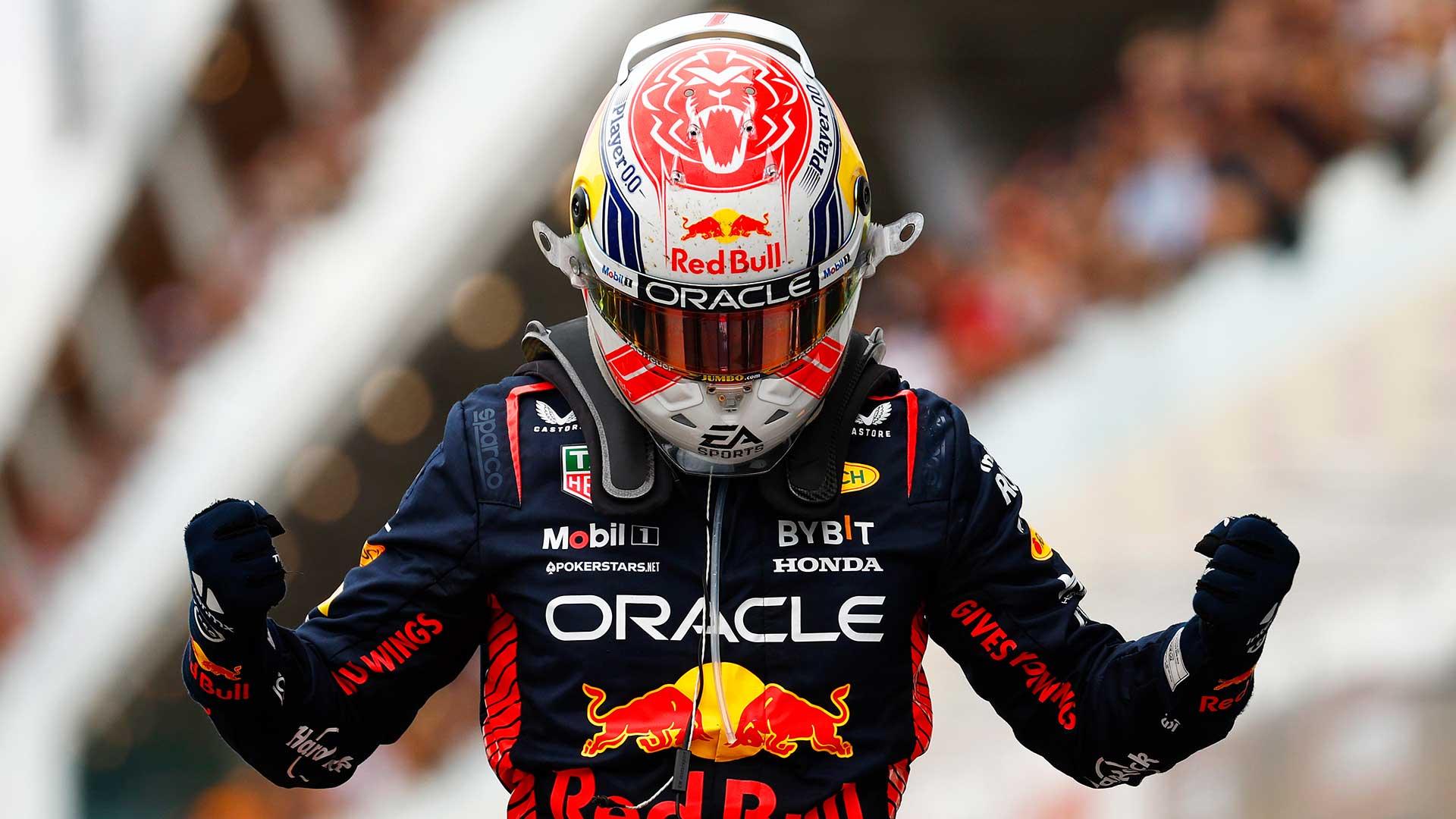 Het racepak van Max Verstappen kan van jou zijn - TopGear