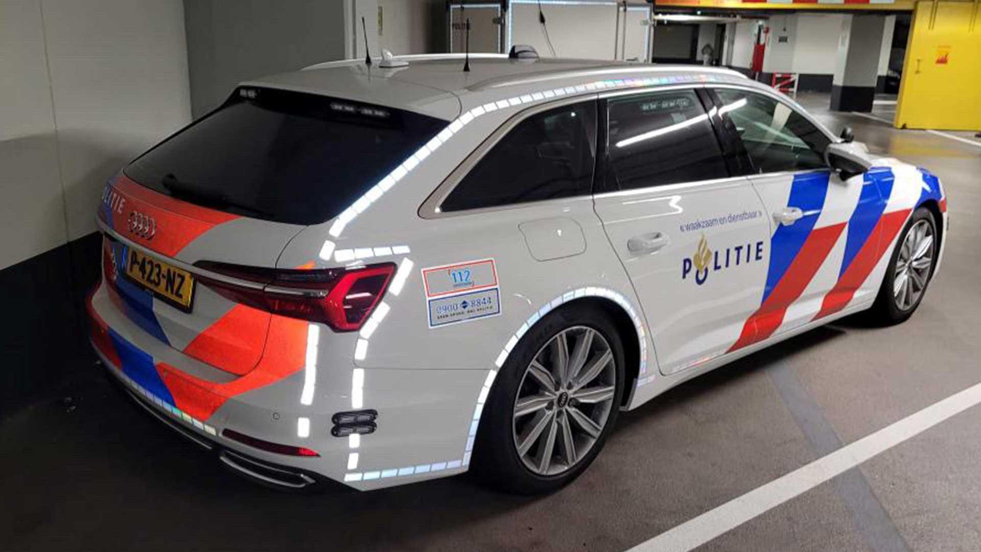 De nieuwe Audi A6 van de politie heeft geen zwaailicht op het dak