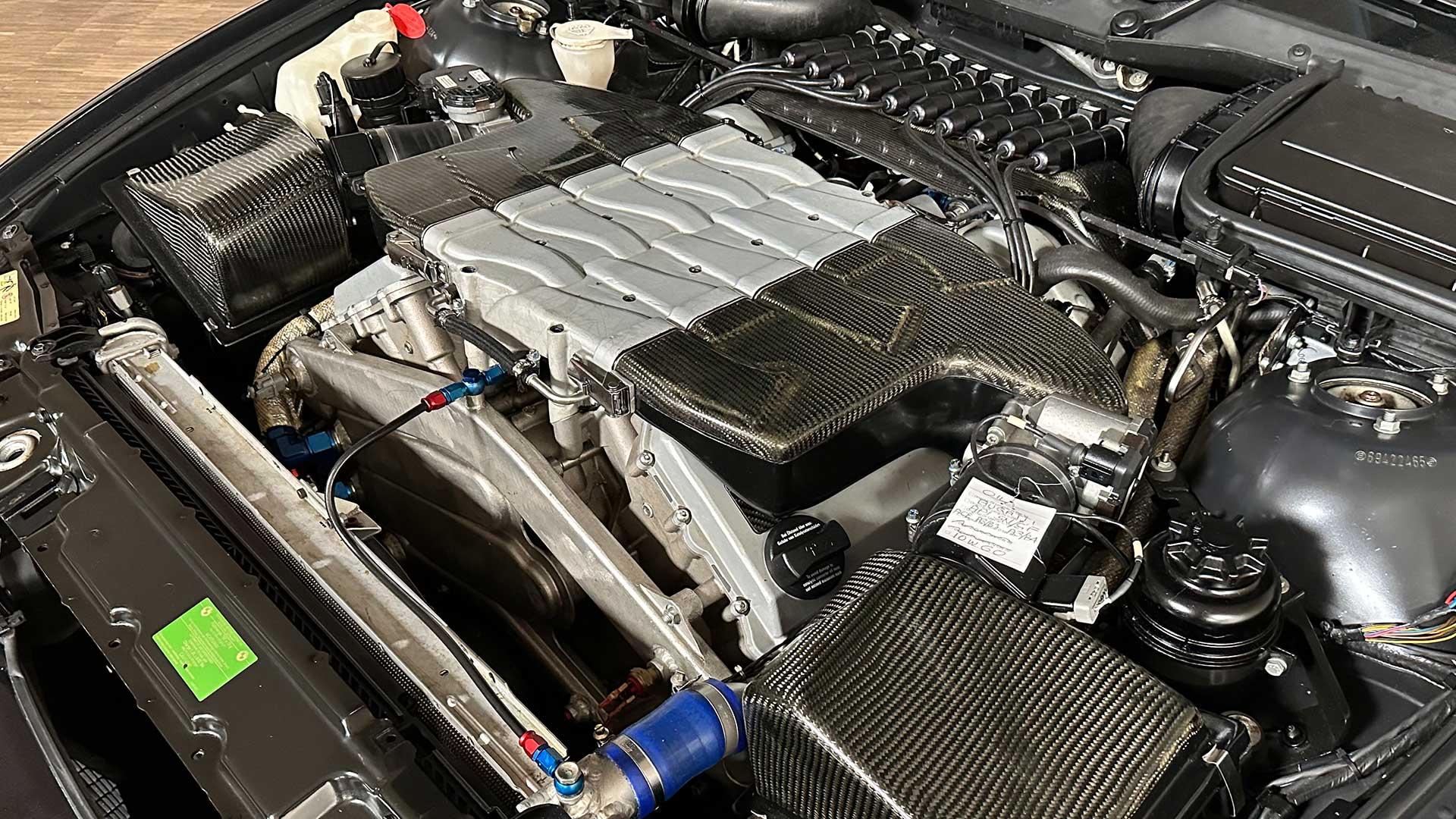 Kooptip: Deze BMW M5 kreeg van Volkswagen een W10-motor - TopGear