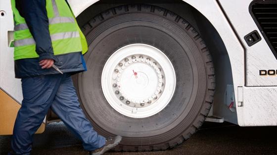 Autotest: Douglas Super Tug TBL 600 - TopGear