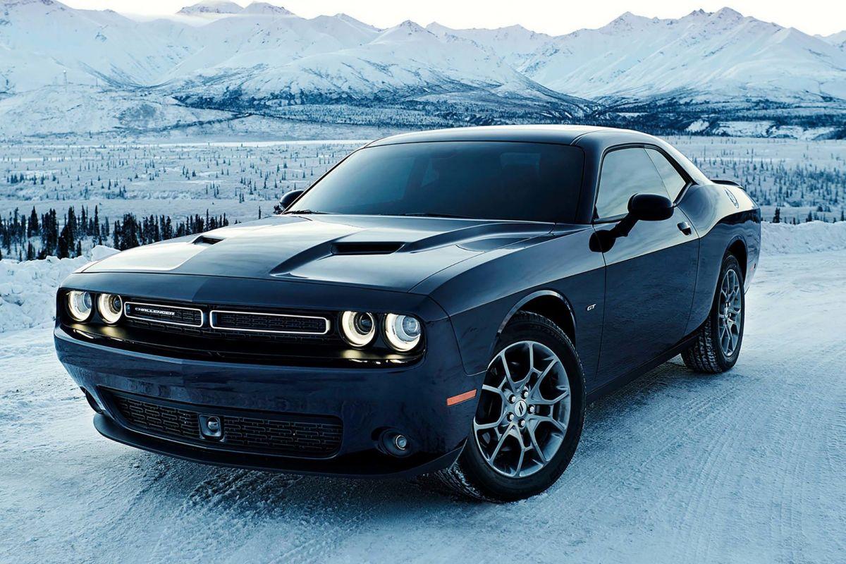 Dodge Challenger GT is een muscle car met vierwielaandrijving