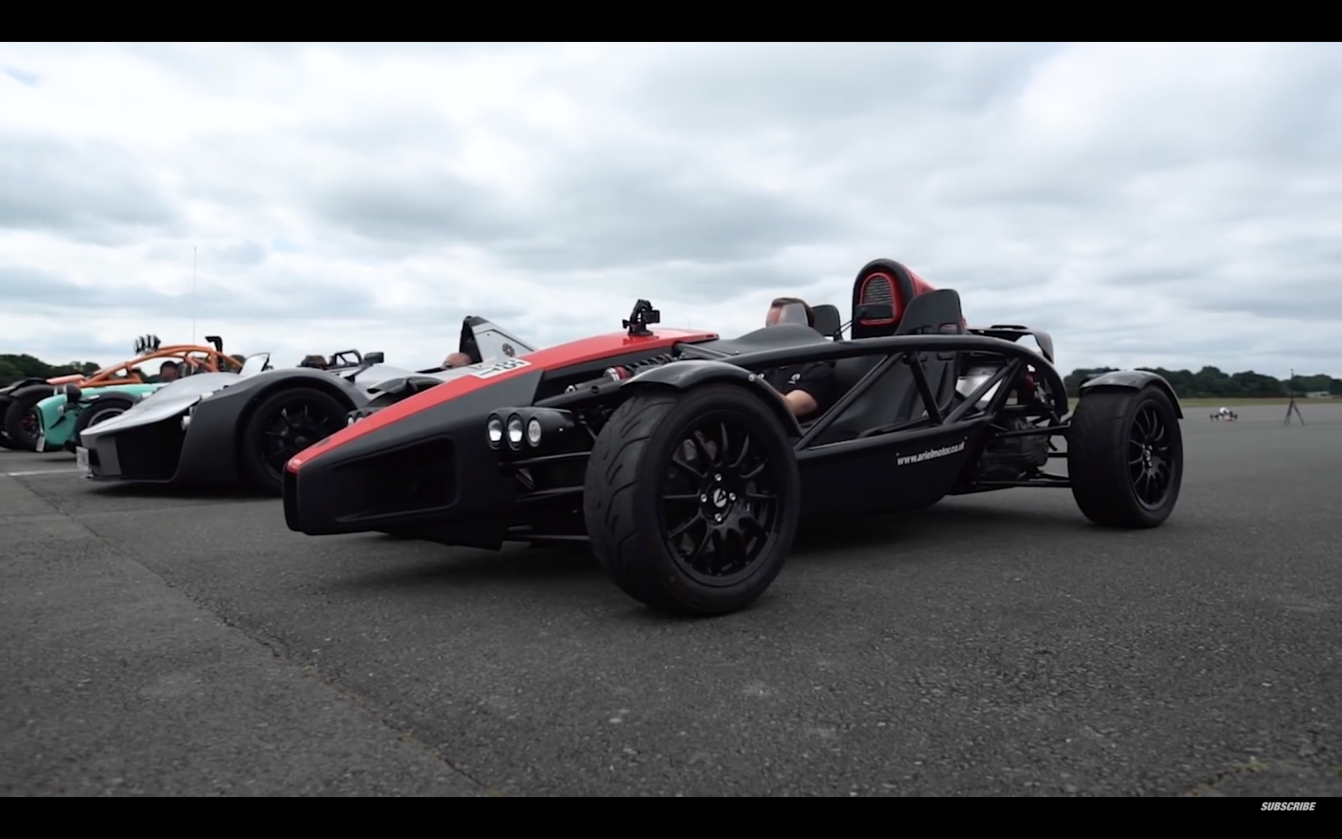 Ariel Atom 3.5 vs Ariel Nomad vs BAC Mono vs Caterham 620S - TopGear