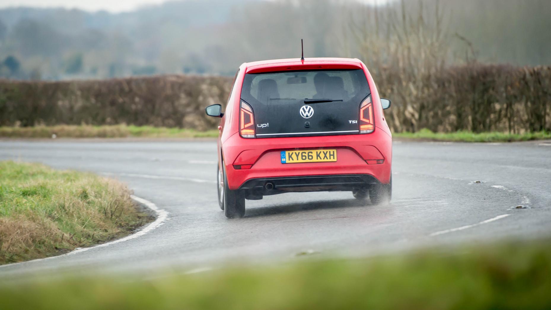 Welke kleine auto is het beste? We testen vier stadsauto's - TopGear