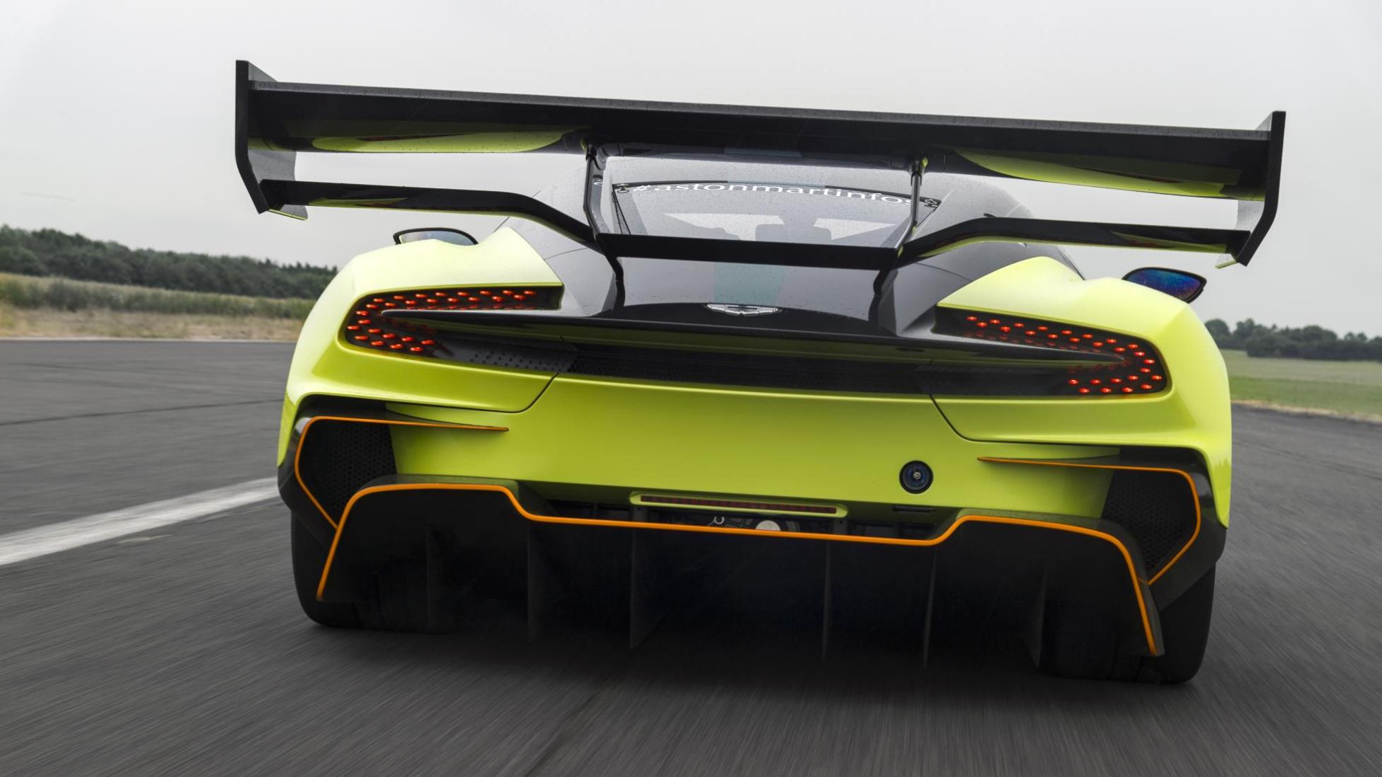 De Aston Martin Vulcan AMR Pro is nog extremer - TopGear Nederland