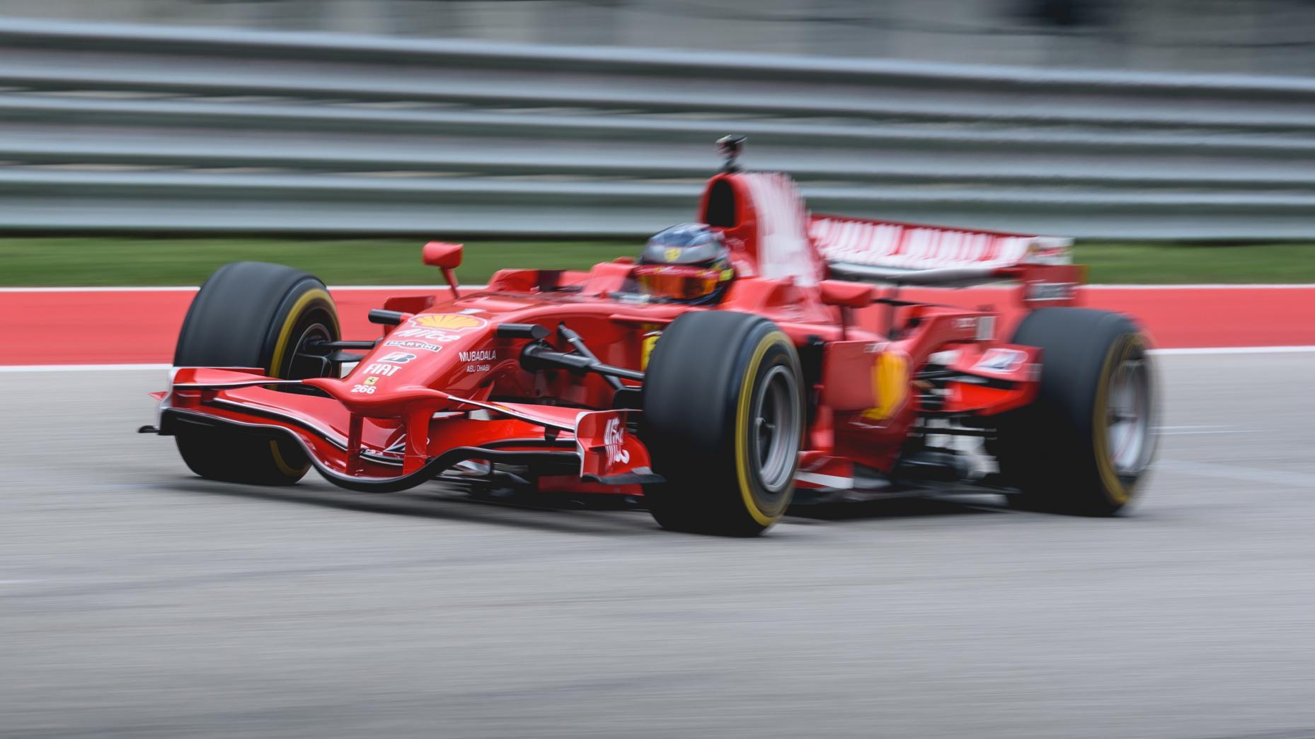 Wanneer Ferrari een circuitdag doet - TopGear Nederland