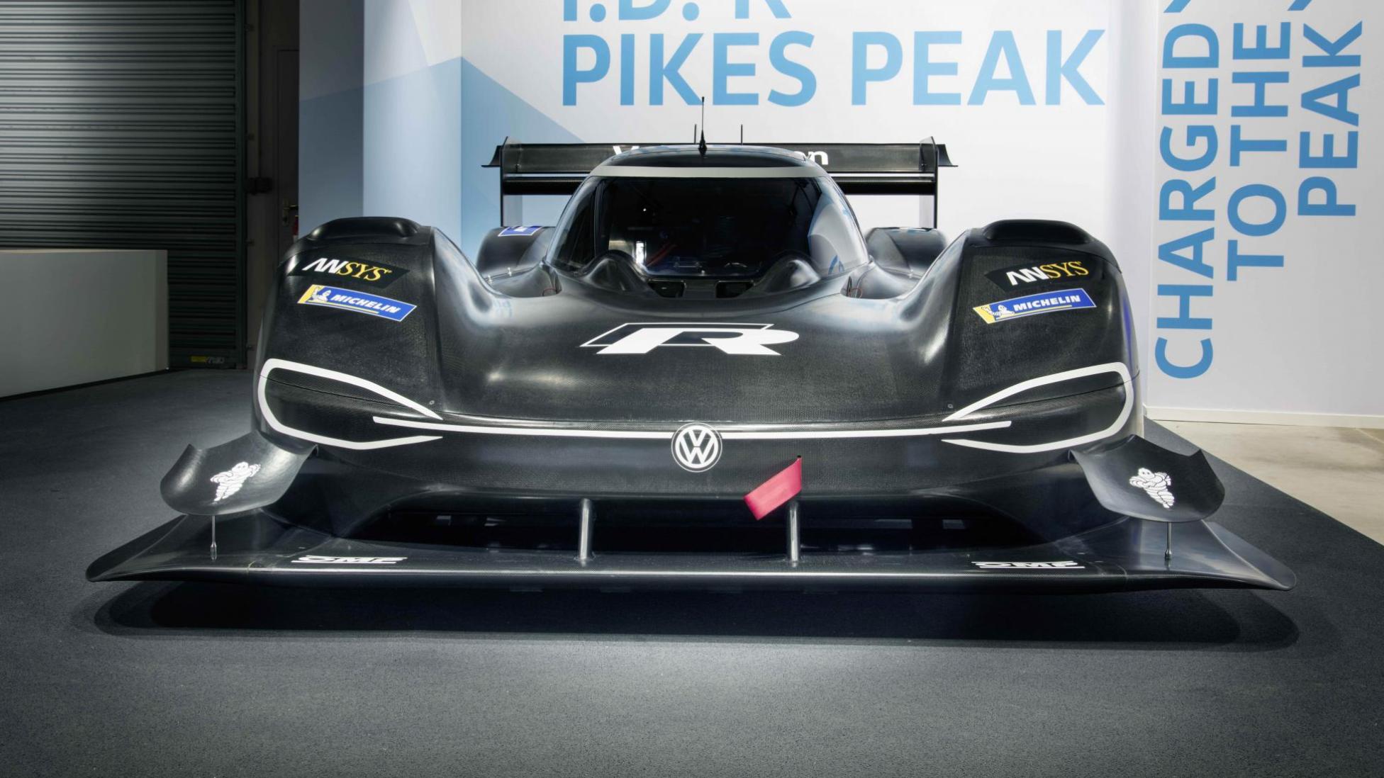 VW ID R Pikes Peak jaagt op EV-record - TopGear Nederland