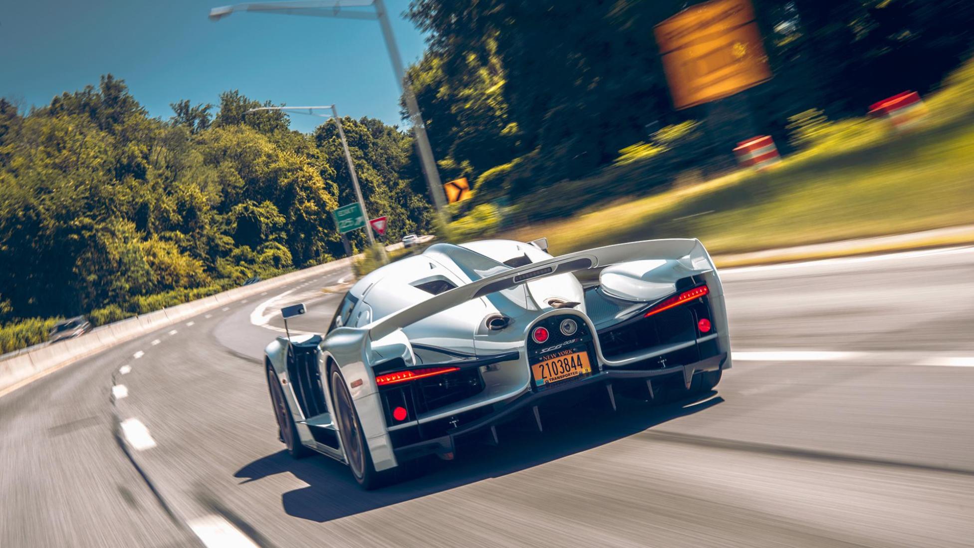 SCG003S (2018) - de raceauto voor op de straat - 1e rij-indruk - TopGear