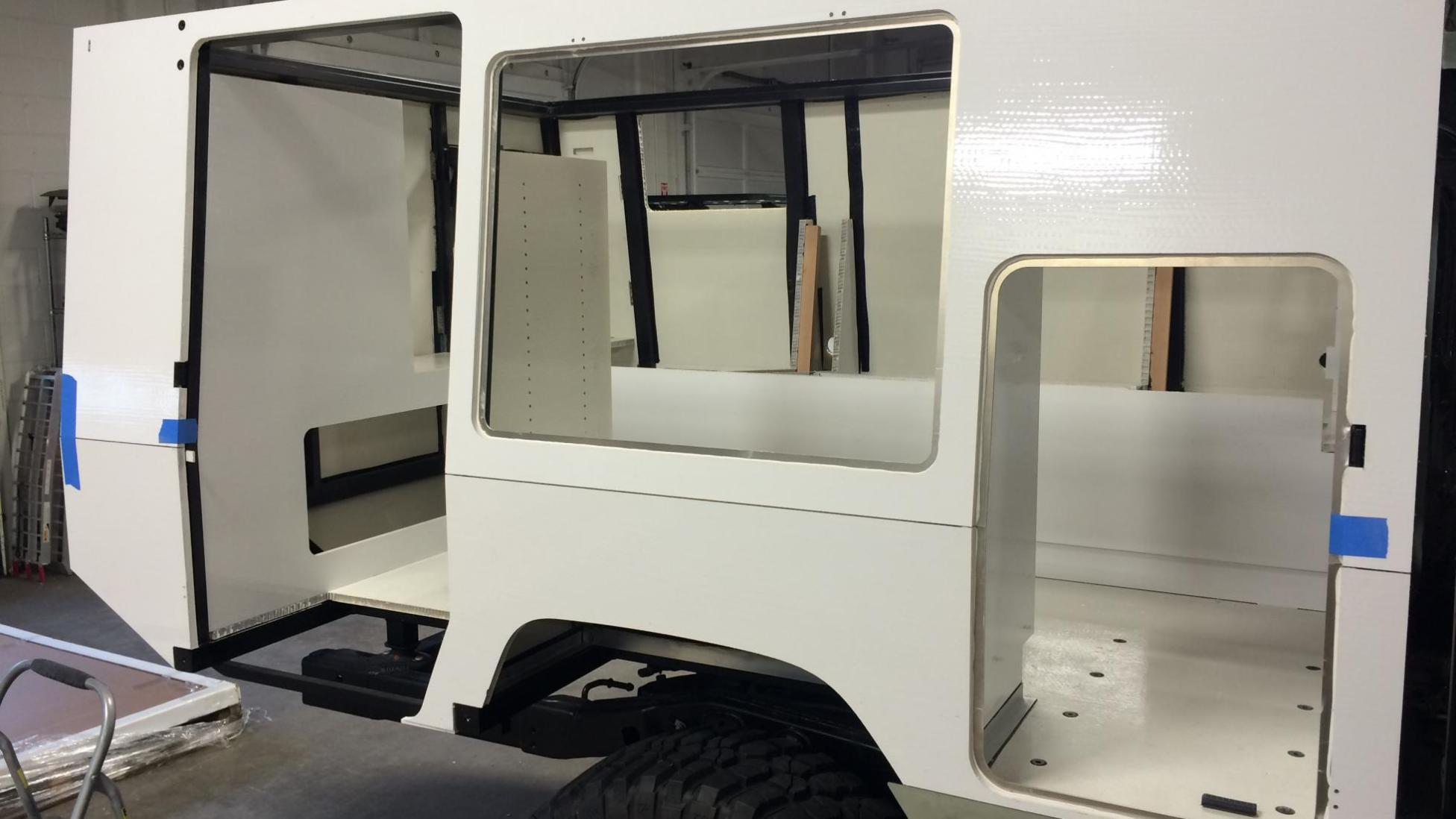 AEV’s Jeep Wrangler Outpost II houdt zombies op afstand - TopGear NL