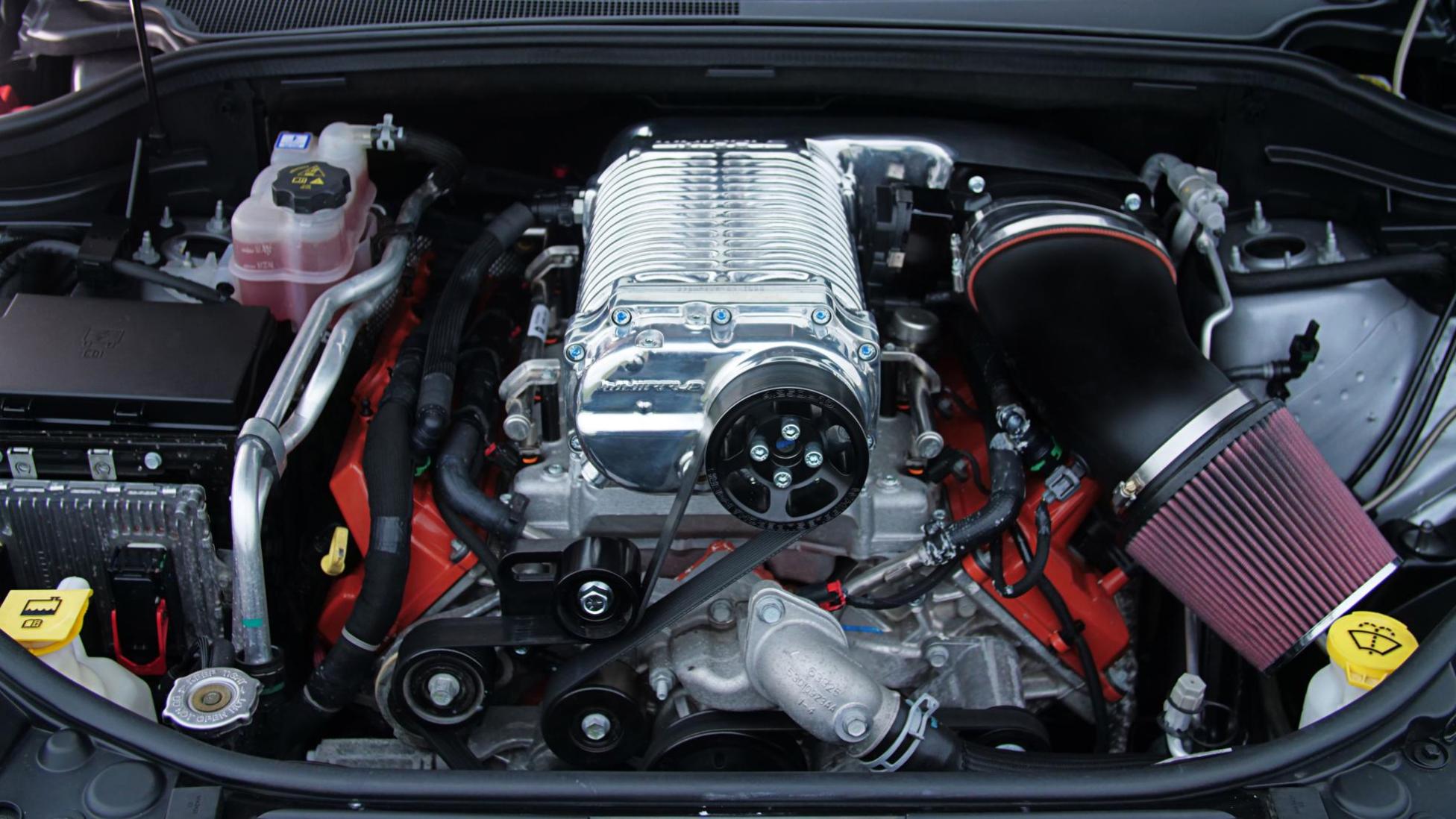 Jeep Trackhawk HPE1200 doet 0-100 in 2,3 seconden - TopGear