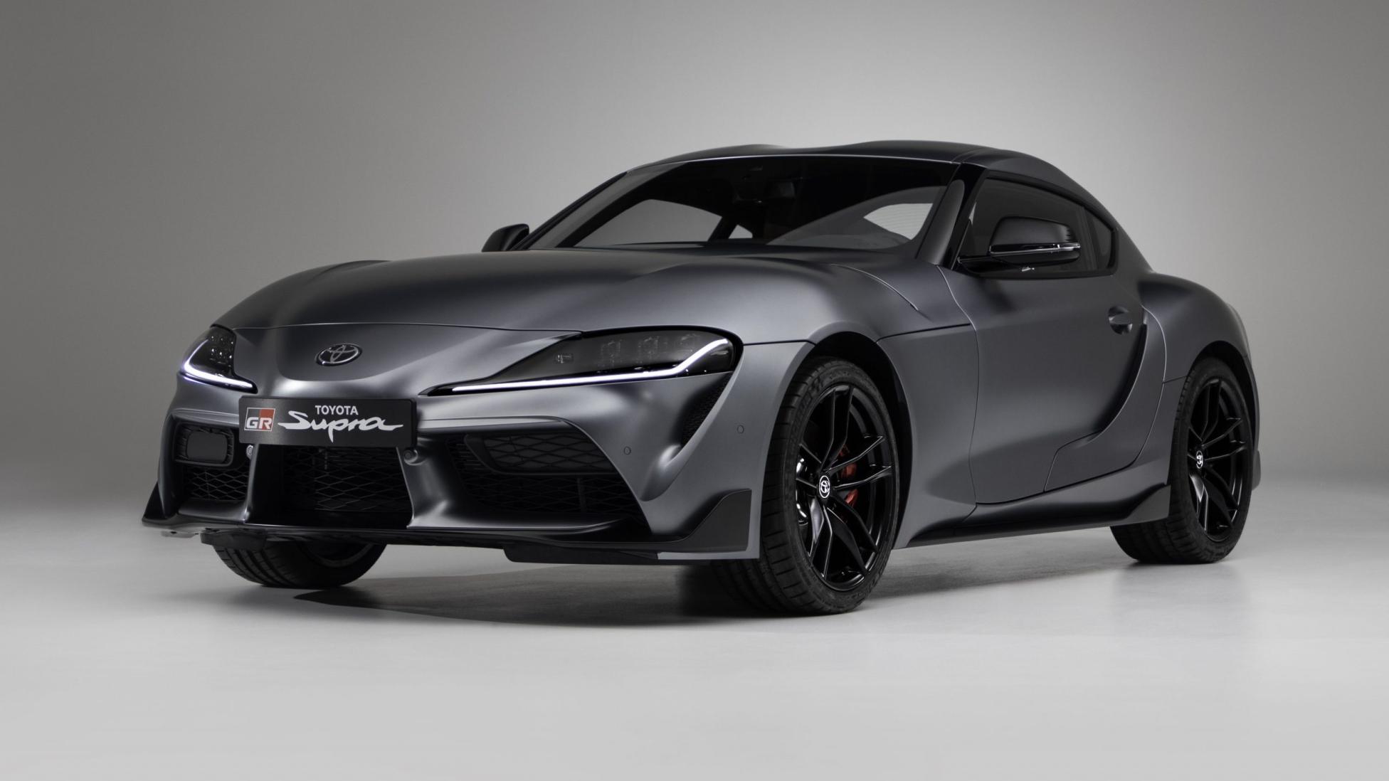 Toyota Supra A80 vs A90 - een vergelijking - TopGear Nederland