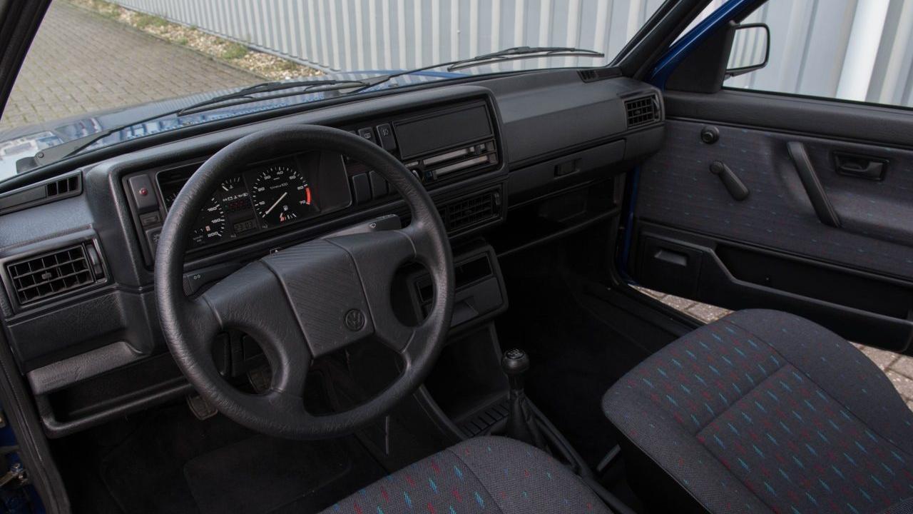 Gloednieuwe Volkswagen Golf 2 te koop - TopGear Nederland