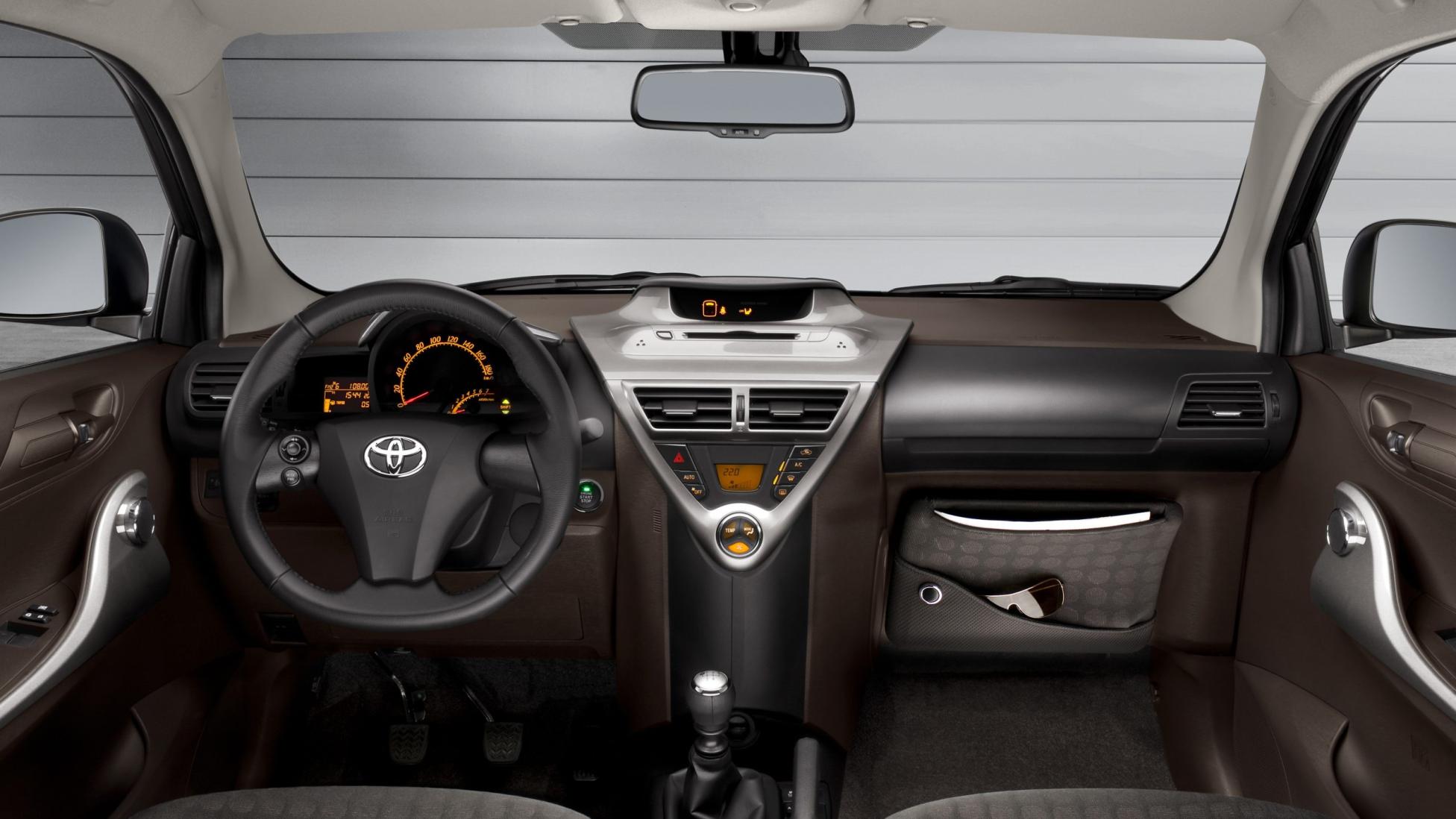 Toyota iQ is een guilty pleasure - TopGear