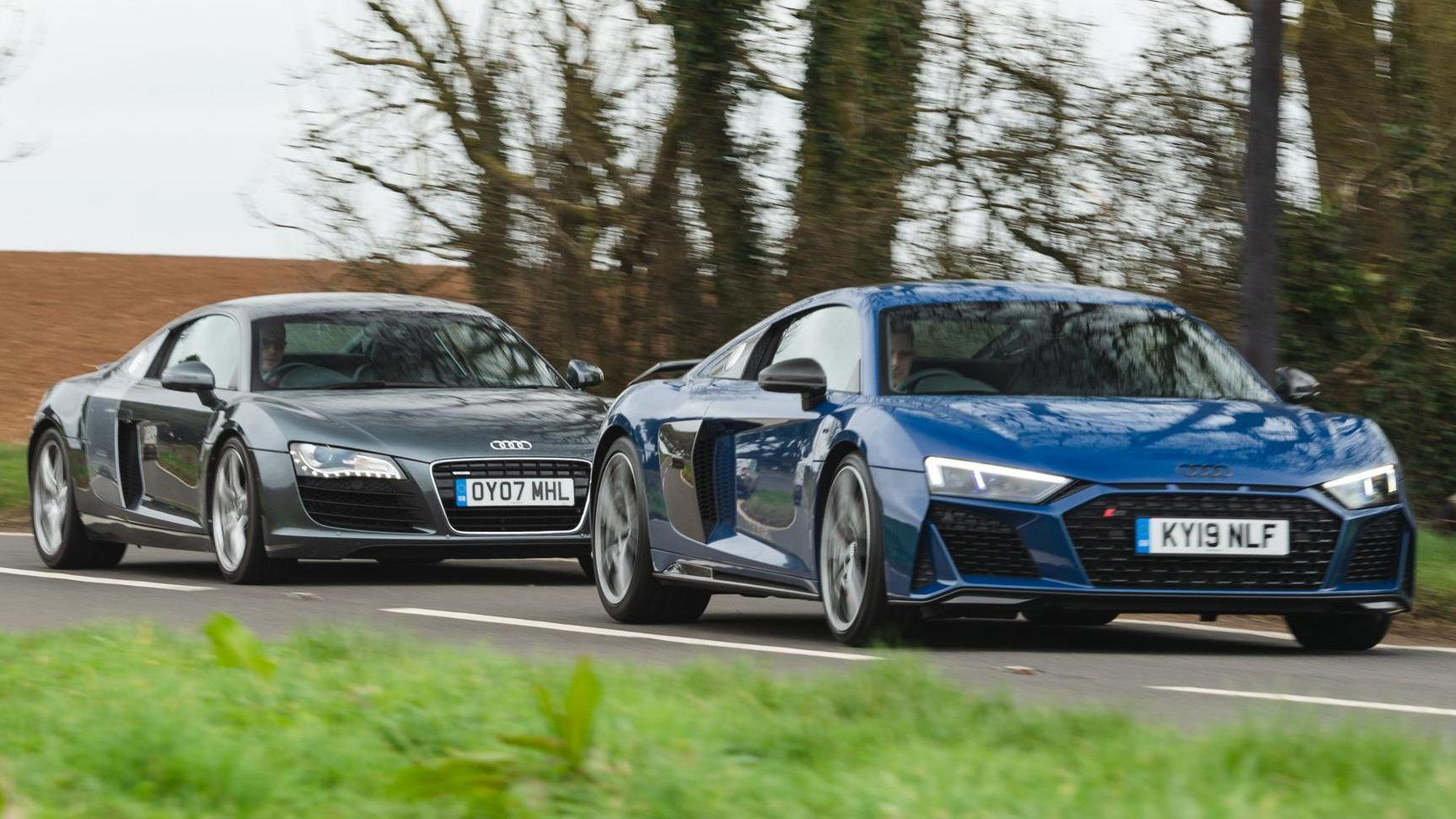 Audi R8 V8 (2007) vs Audi R8 V10 (2019) - TopGear Nederland