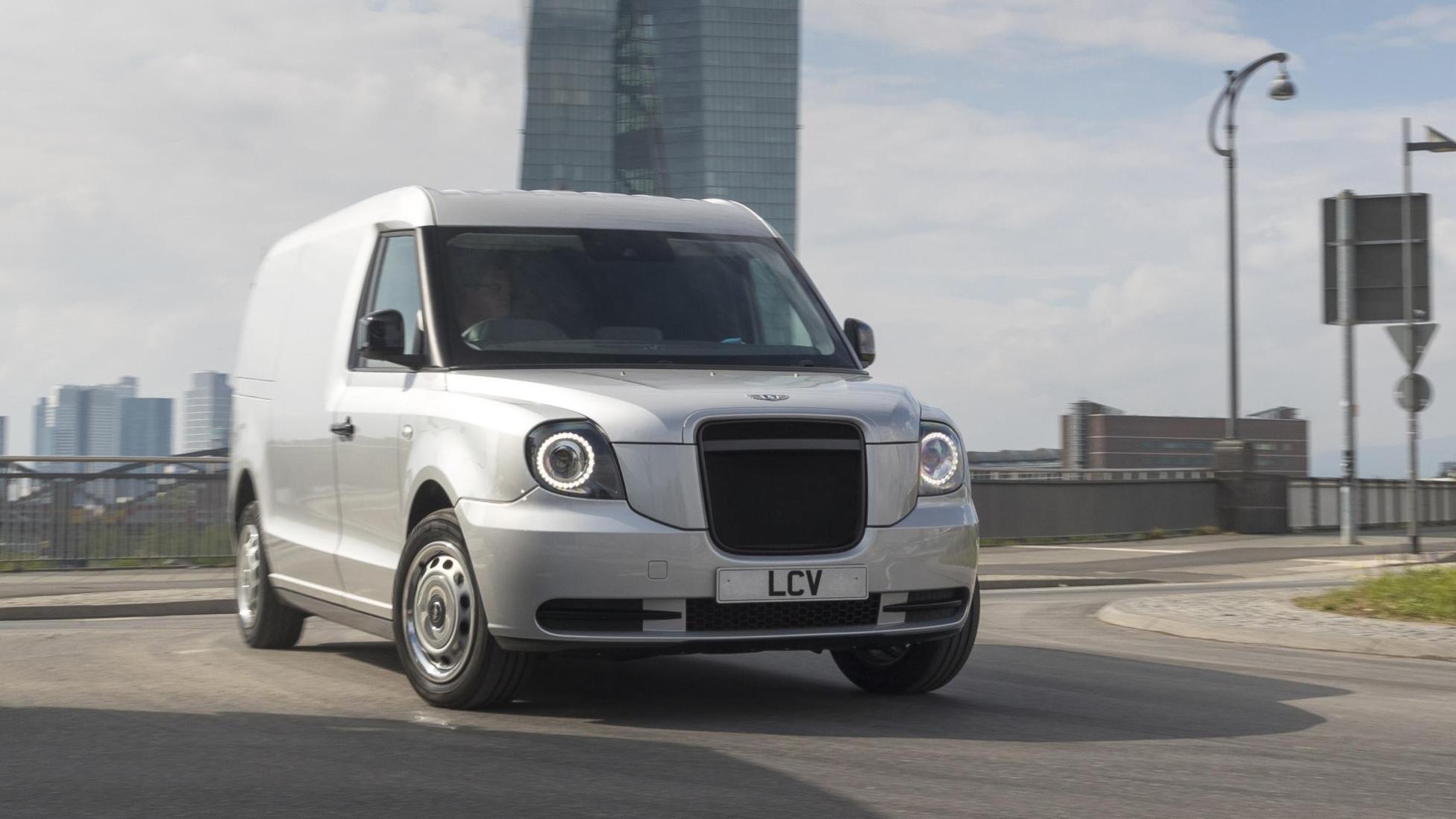 Londense taxi wordt hybride bestelbus - TopGear Nederland