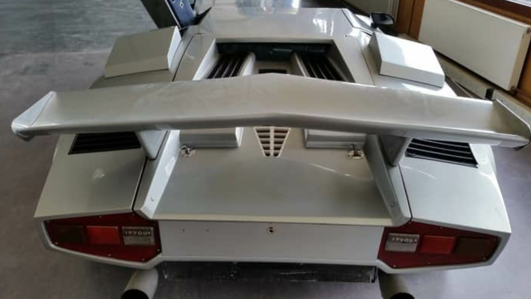 Projectje? Deze Pontiac Fiero ’Countach’ kan van jou zijn - TopGear