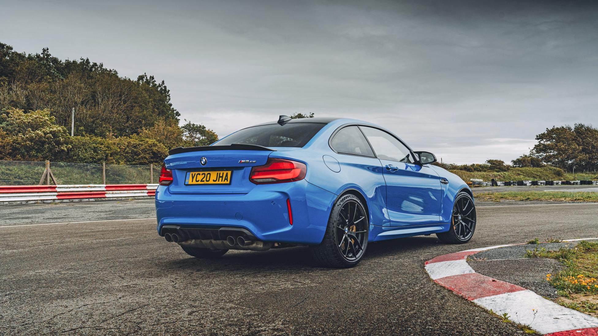BMW M2 CS vs M2 Competition (2020) - test en specificaties - TopGear ...