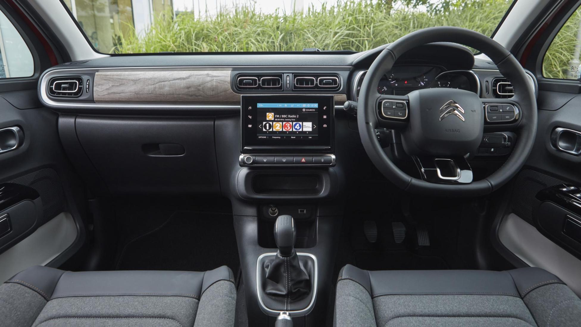 Citroën C3 PureTech 110 Shine (2021) - test en specificaties - TopGear