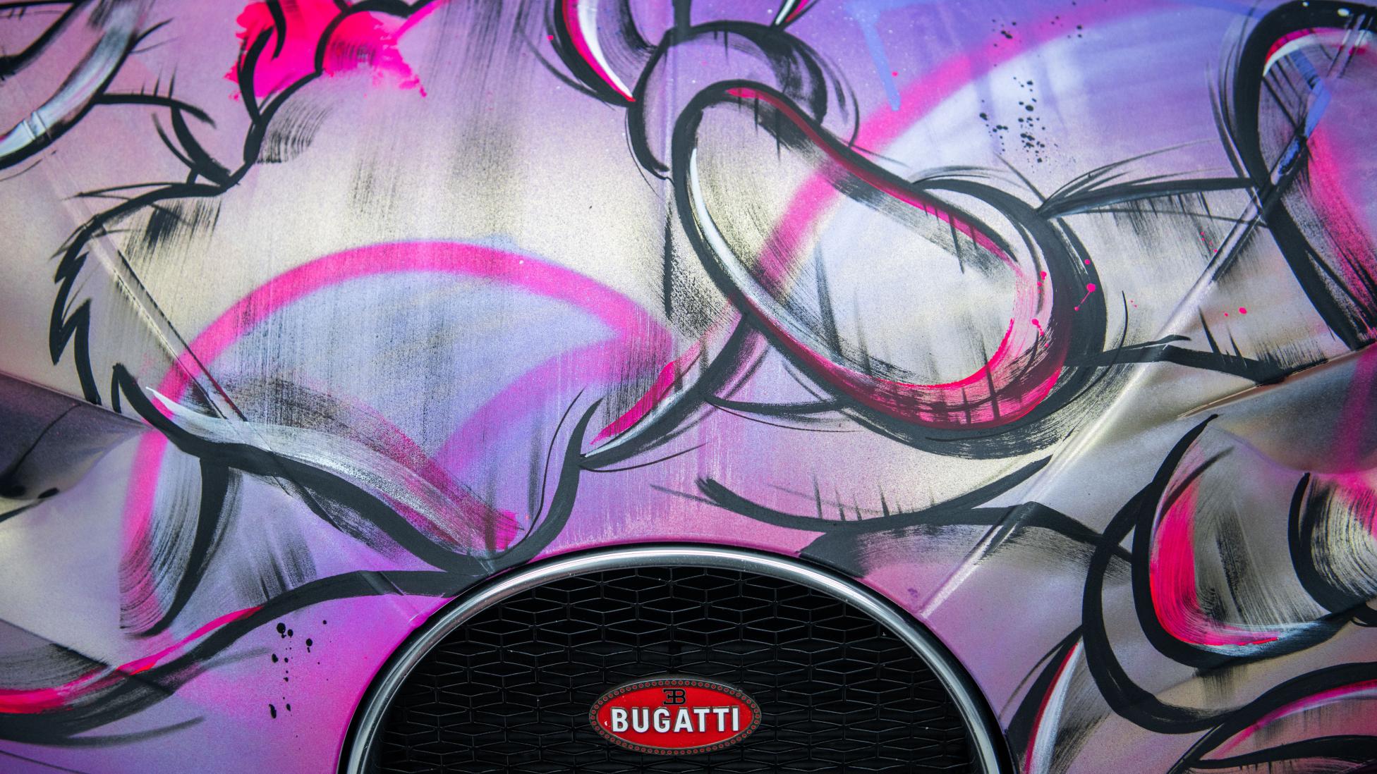 Afrojack laat Bugatti Chiron met graffiti bekladden voor clip