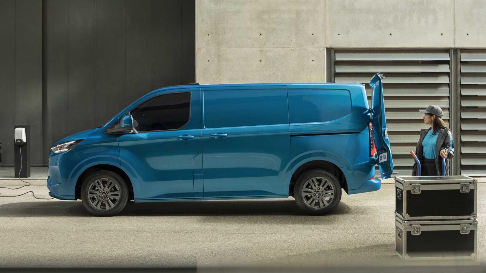 De Ford E-Transit Custom maakt de bouwkeet overbodig - TopGear