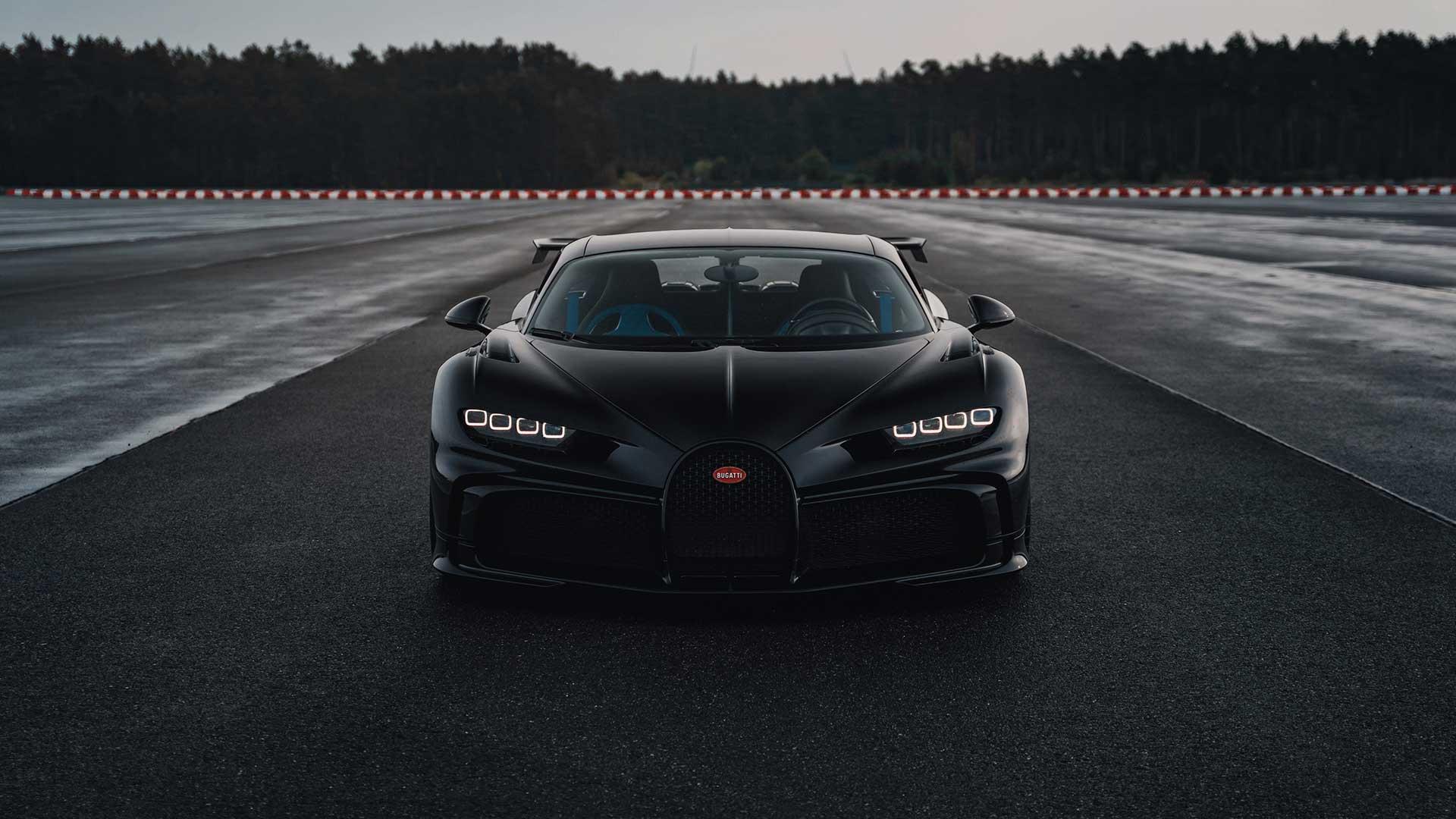 Kijk hoe een Bugatti Chiron Pur Sport drift - TopGear