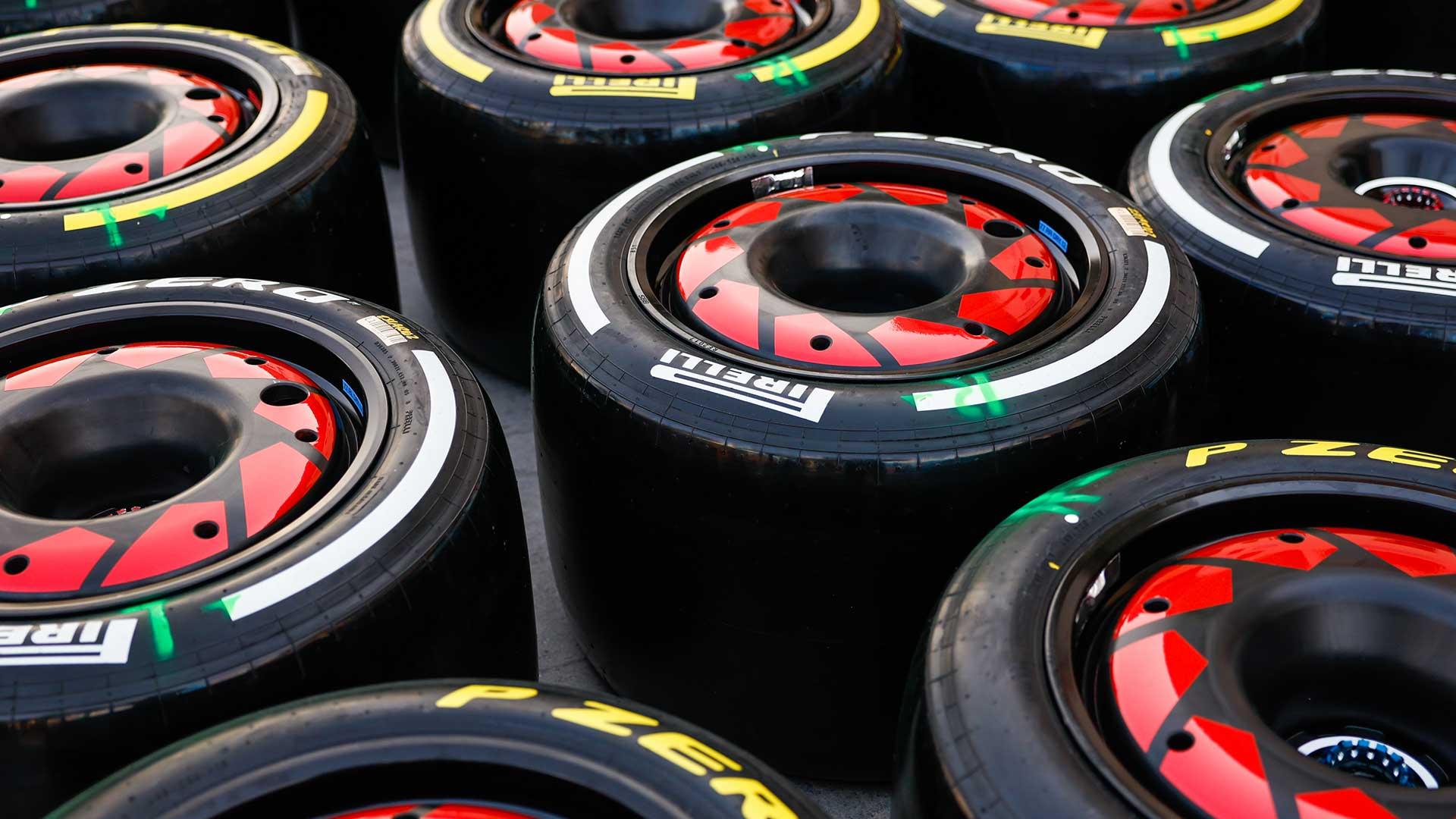 FIA zoekt een nieuwe bandenleverancier voor F1 in 2025