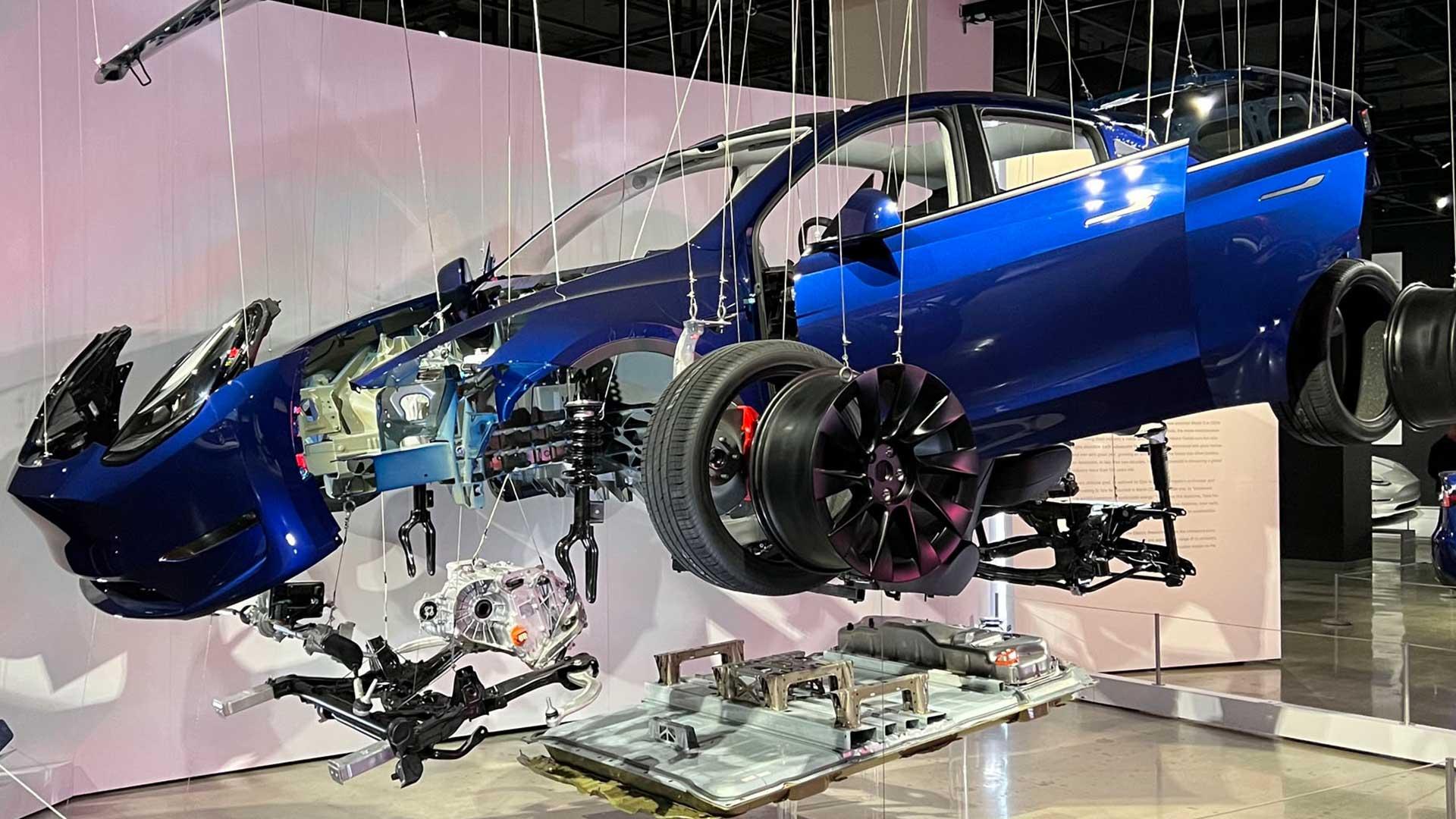 Toyota noemt de Tesla Model Y een 'kunstwerk'