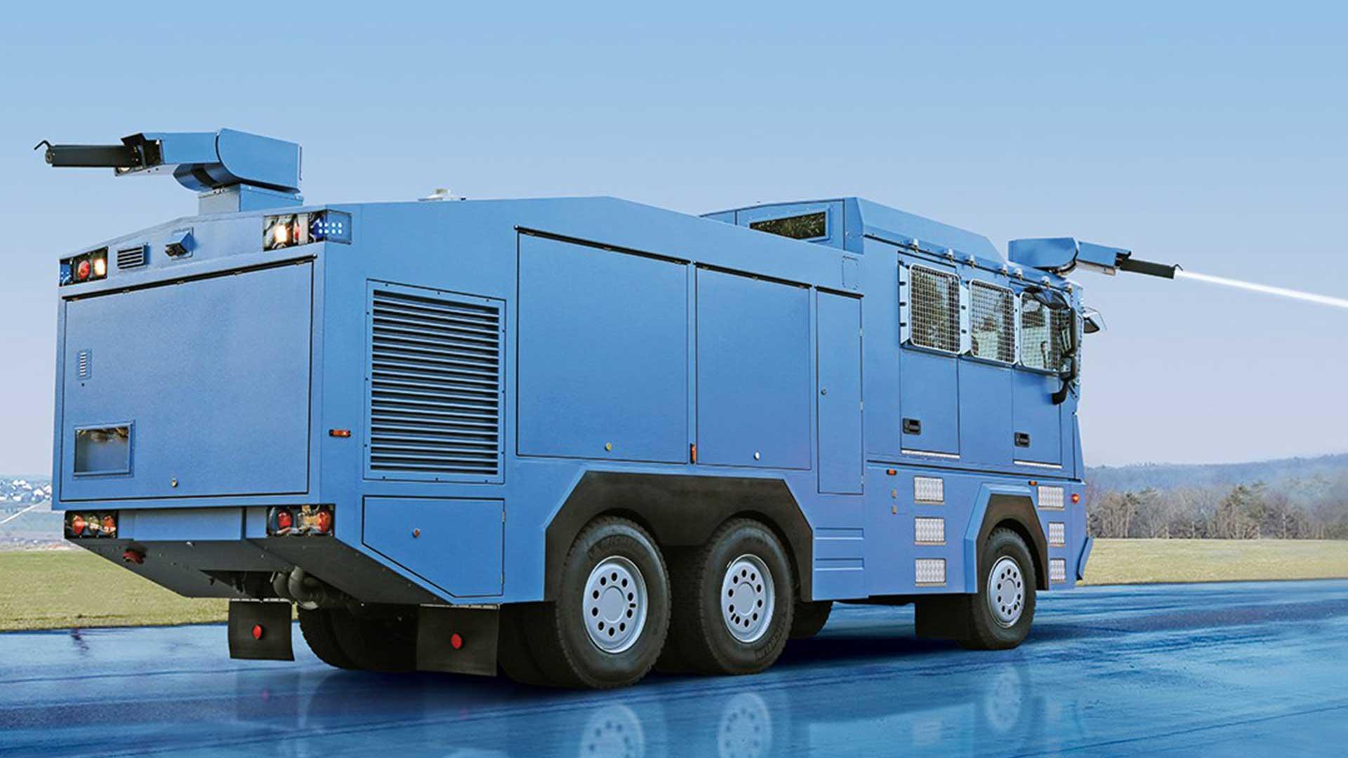 Dit is het nieuwe waterkanon van de Nederlandse politie