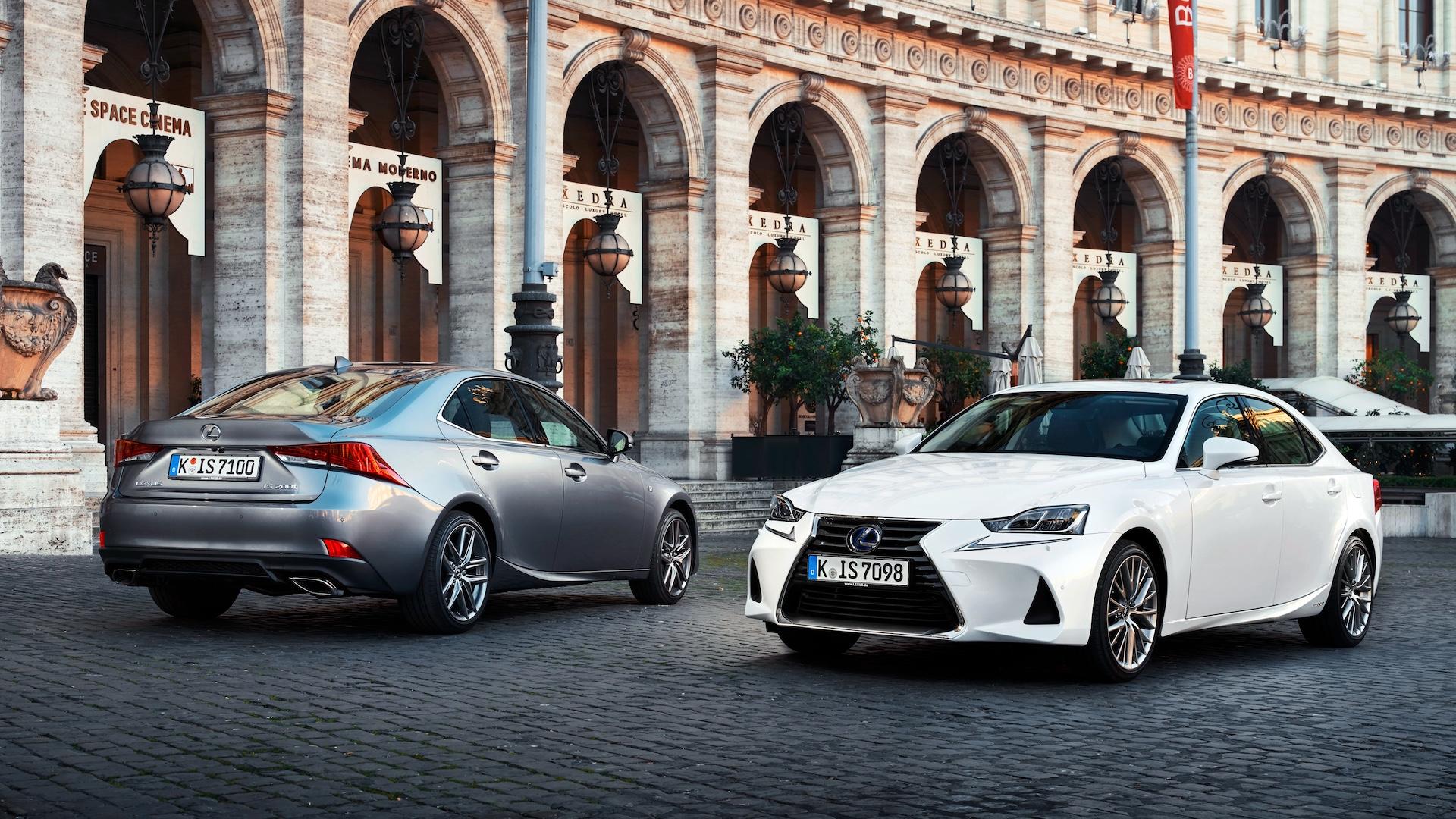 Wat kost een Lexus IS300h (2013 - 2021) nu nog als occasion?