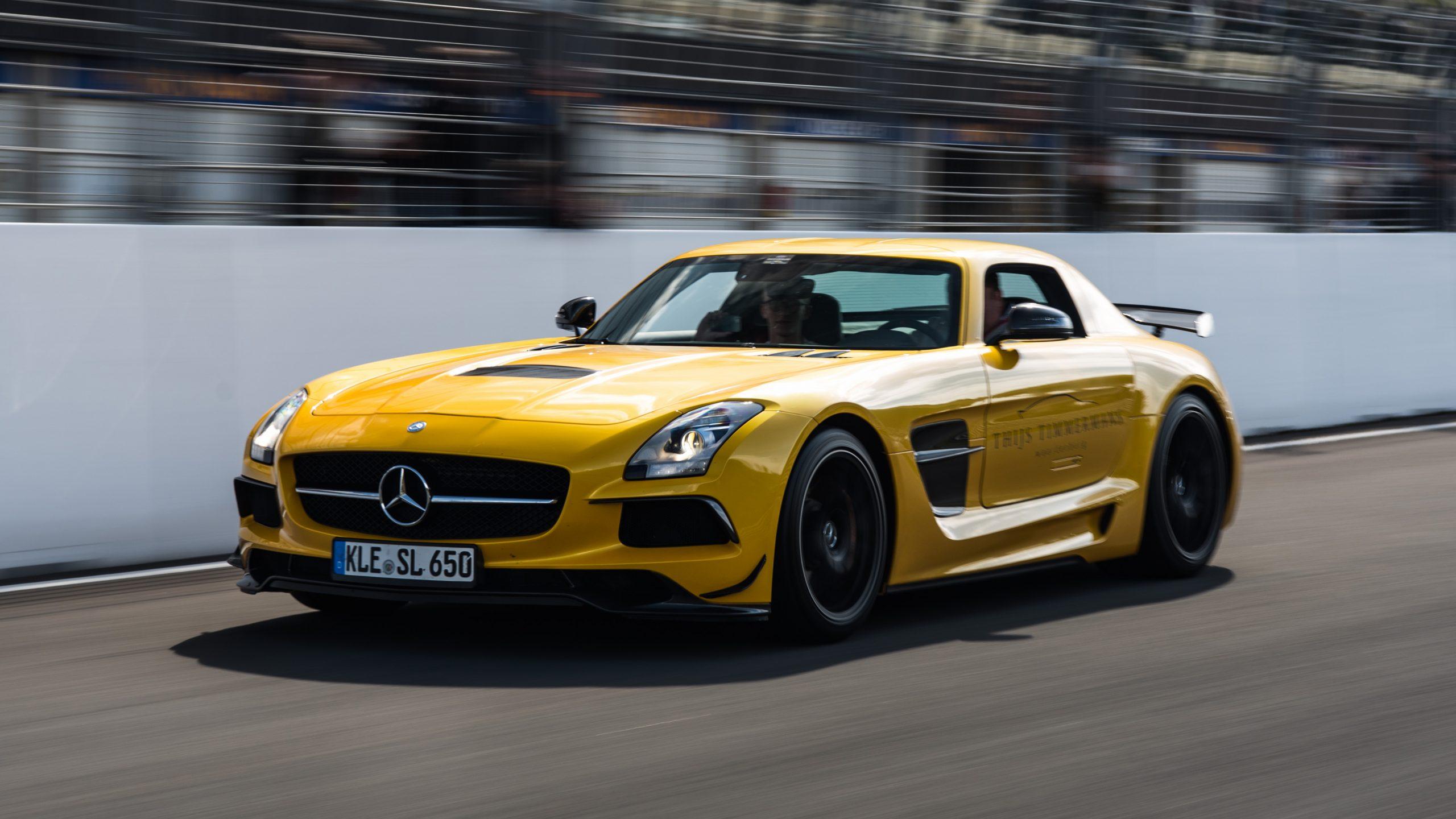 Super Car Sunday met dragraces van TopGear Nederland - TopGear NL