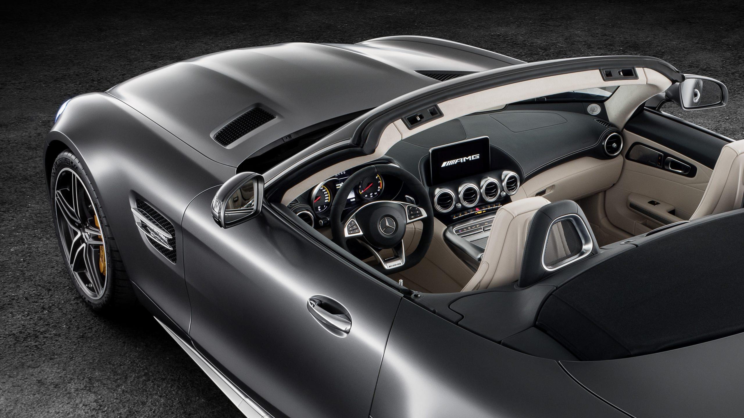 Mercedes-AMG GT Roadster: ontharing in 3,7 seconden - TopGear
