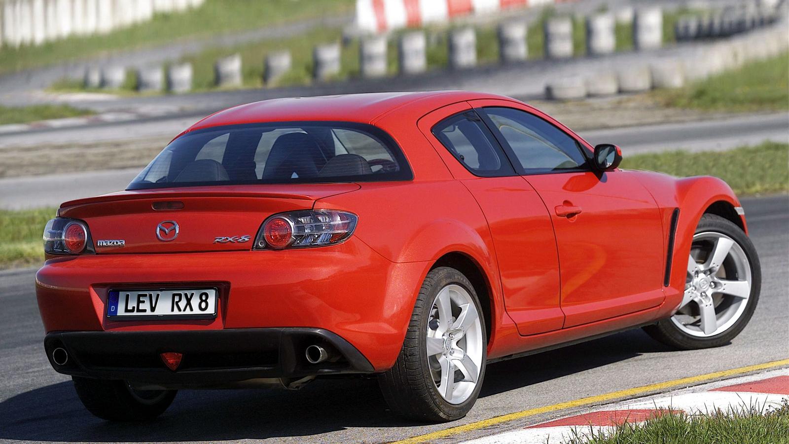 De Mazda RX-8 is een koopje, maar waarom? - TopGear
