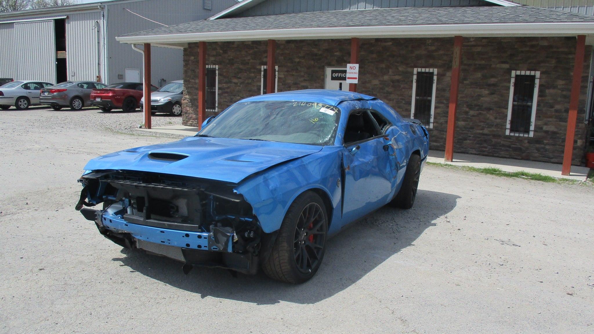 Koopje: Dodge Challenger Hellcat met 29 kilometer - TopGear