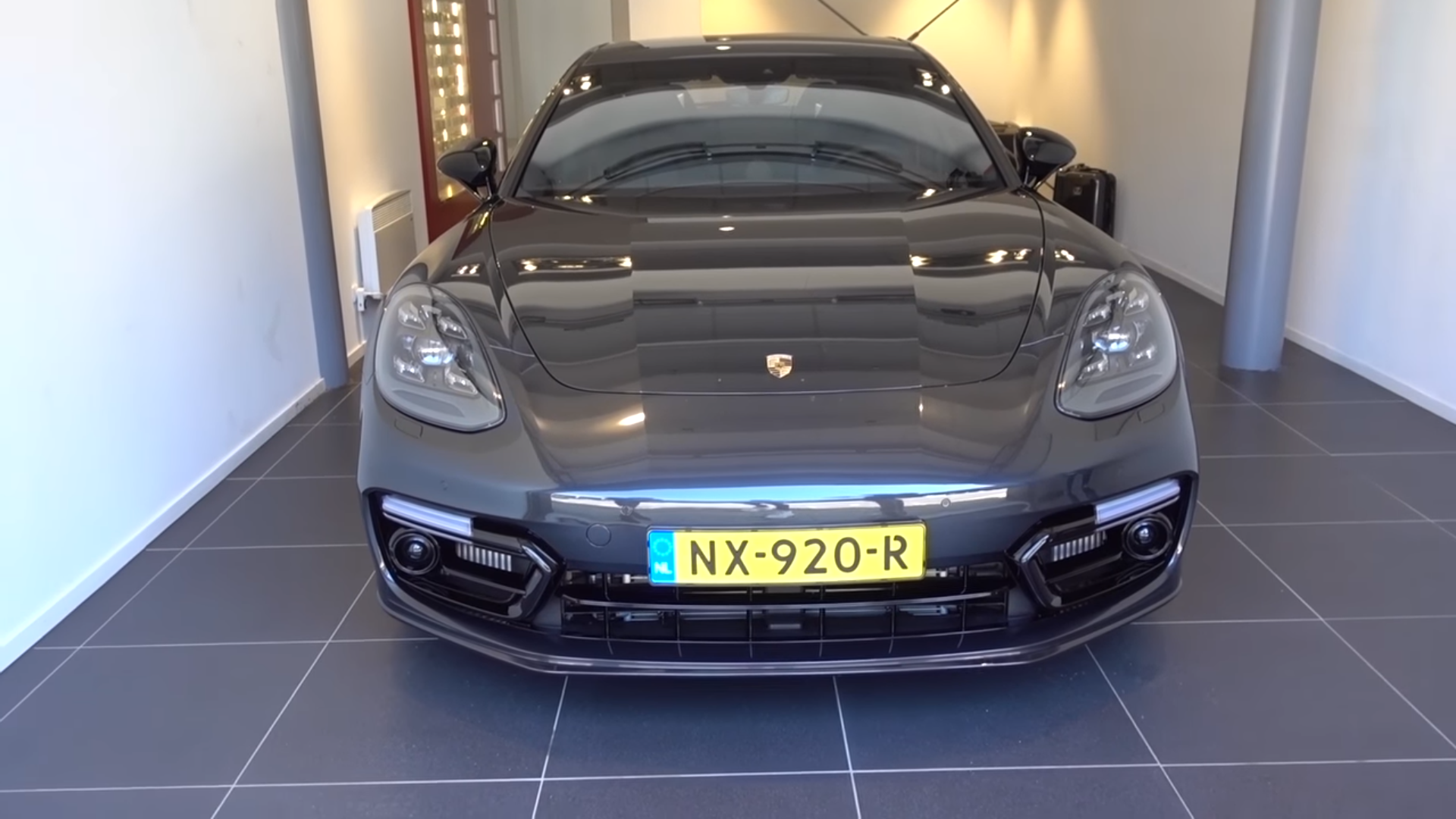 Nieuwe auto Enzo Knol is een Porsche Panamera 4S Diesel - TopGear
