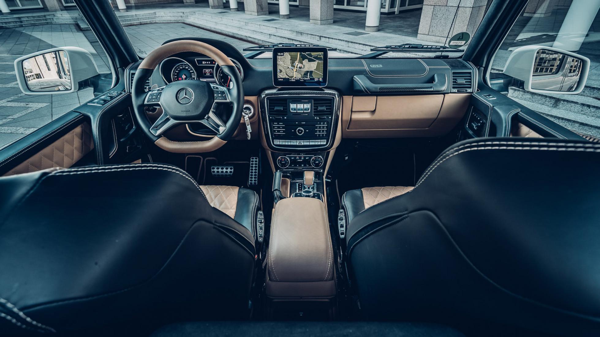 Mercedes-Maybach G 650 Landaulet (2017) - TopGear Nederland