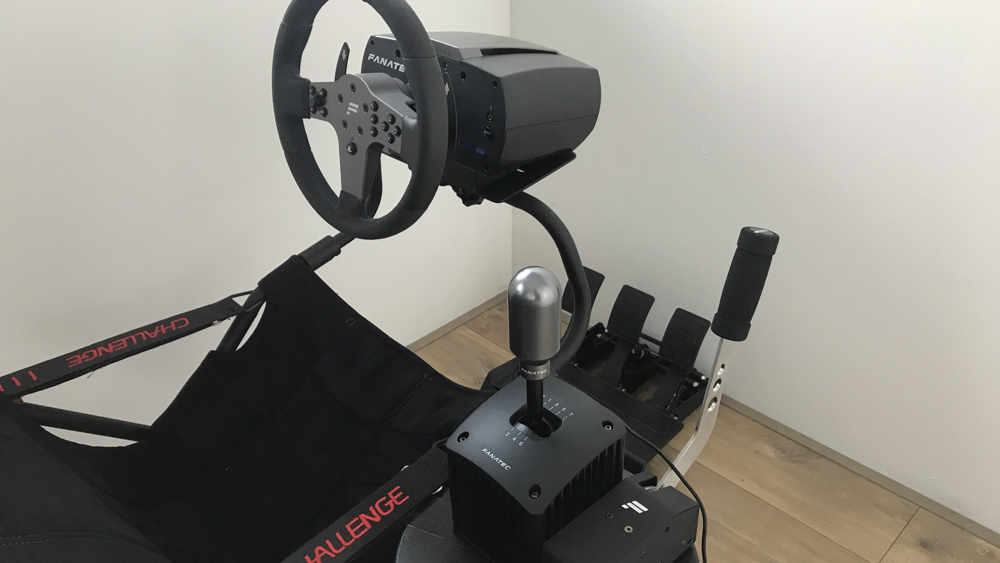 Fanatec CSL Elite Racing Wheel voor PlayStation 4 review - TopGear