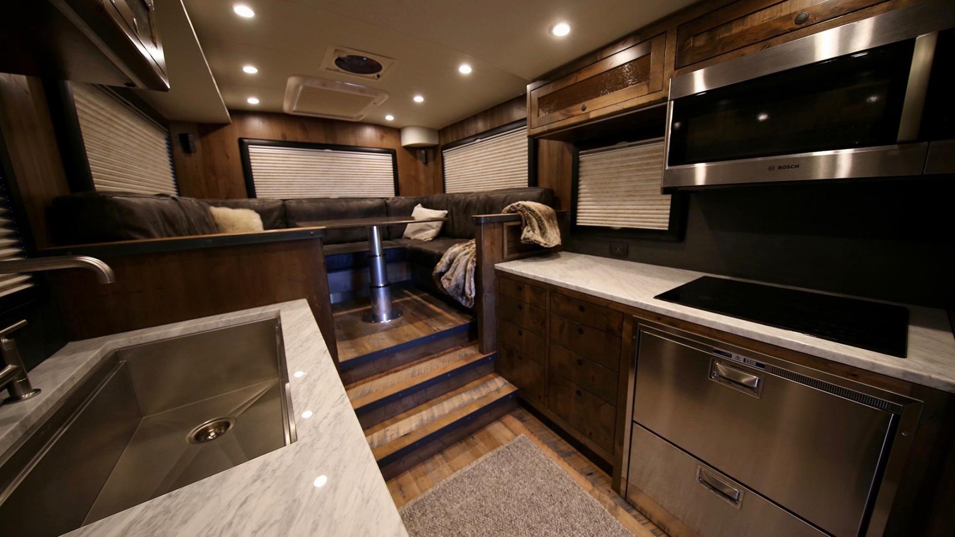 Earthroamer XV-HD - een supercamper van 1,5 miljoen dollar