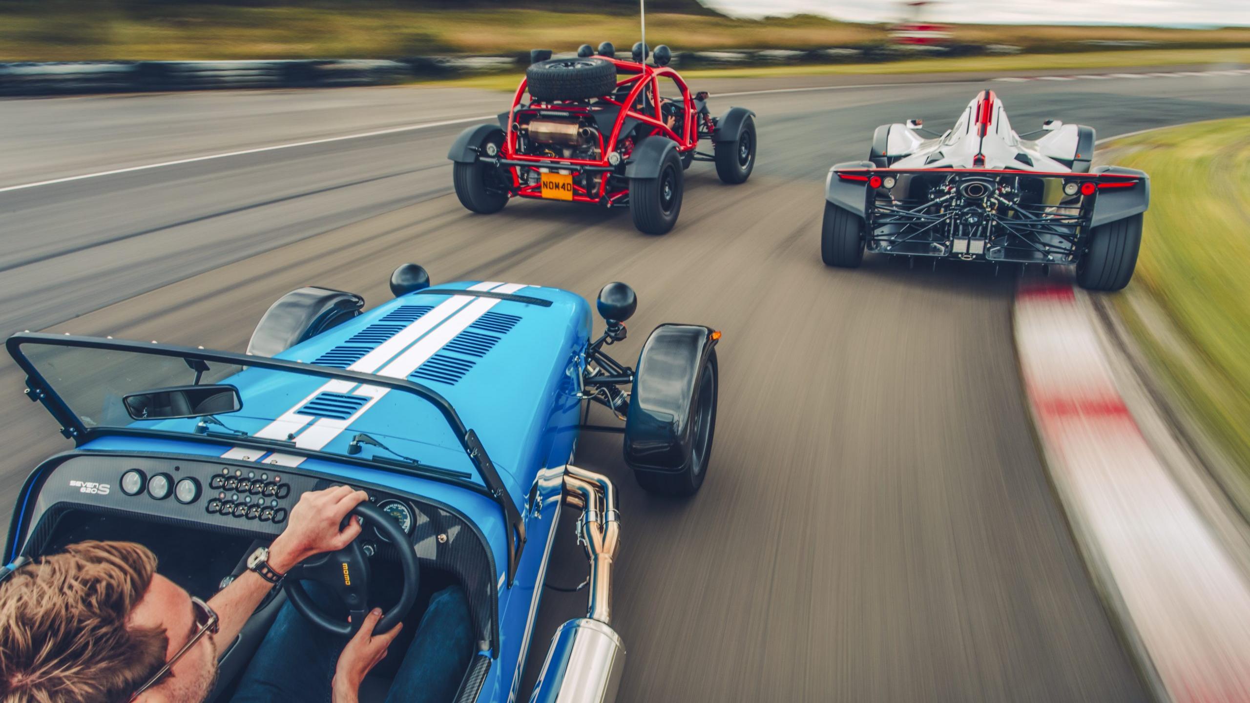 Ariel Nomad vs Caterham Seven vs BAC Mono - TopGear Nederland