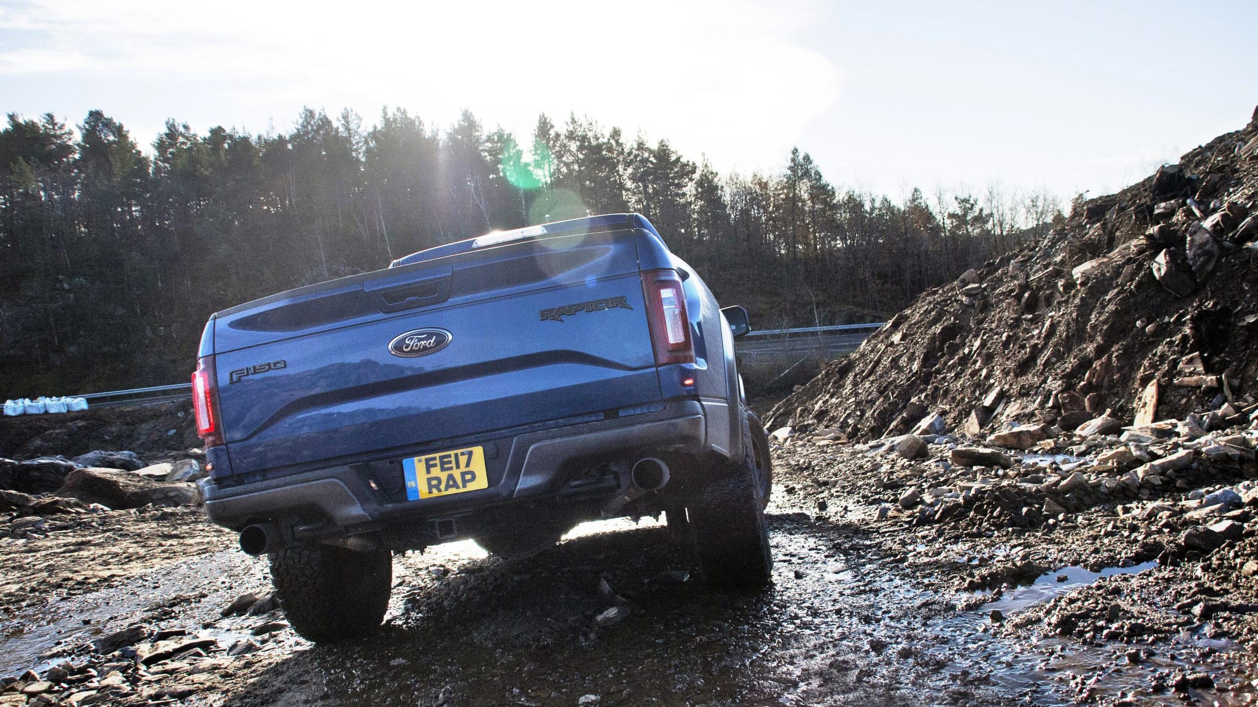 Ford F-150 Raptor Super Cab (2018) - test en specificaties - TopGear
