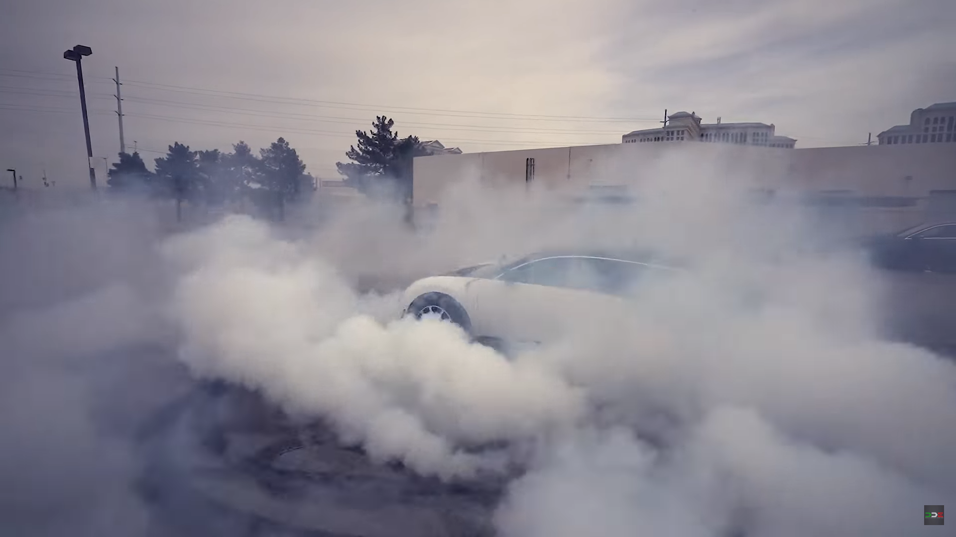 Bugatti Veyron burnout kost 110.000 euro - TopGear Nederland