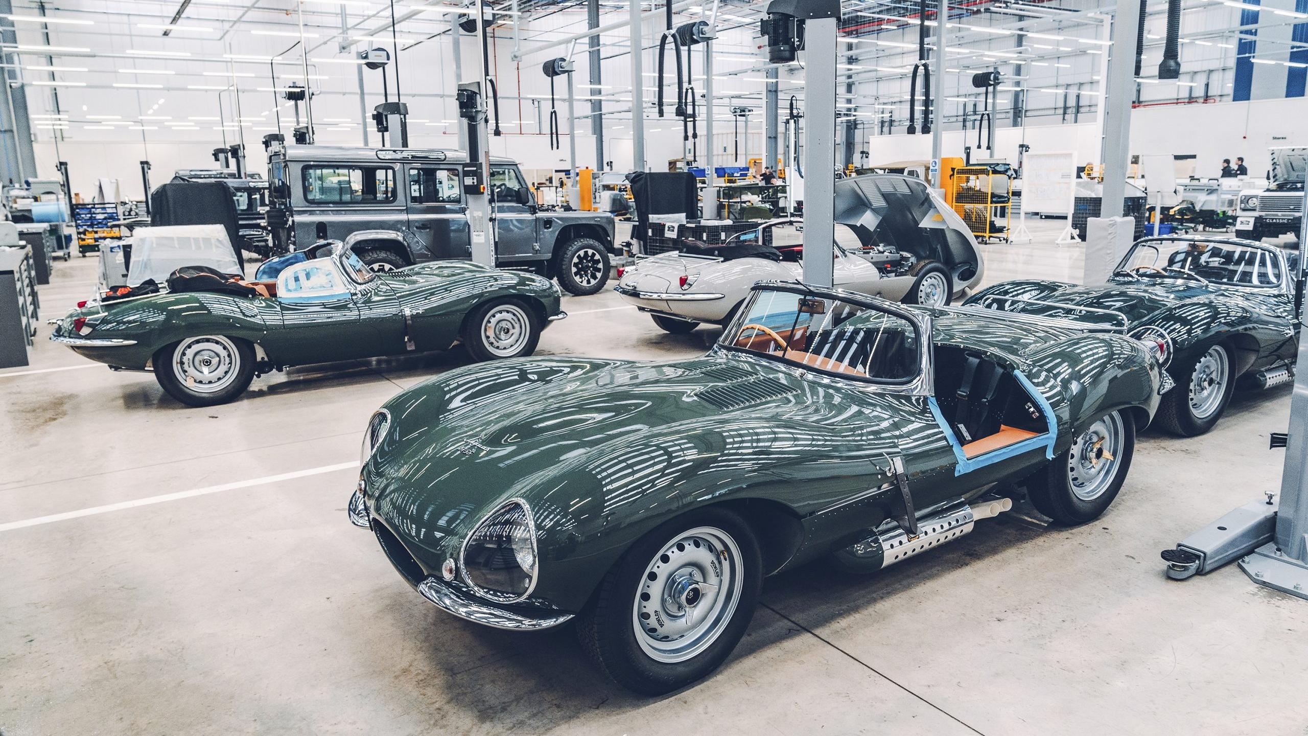 In de fabriek van JLR Classic Works - TopGear Nederland