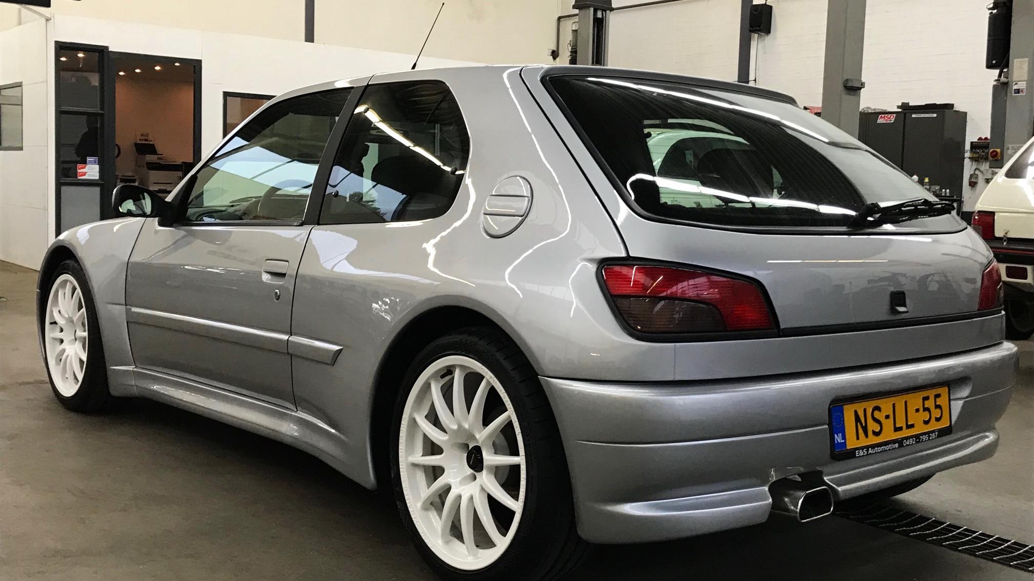 Peugeot 306 Dimma is een mini-Maxi - TopGear Nederland