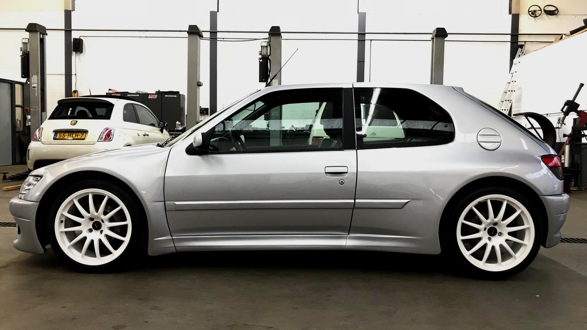 Peugeot 306 Dimma is een mini-Maxi - TopGear Nederland