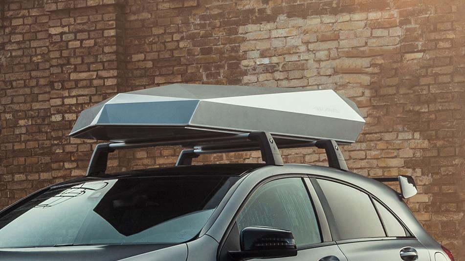 Alumined-dakkoffer is een F117 voor op je dak - TopGear Nederland