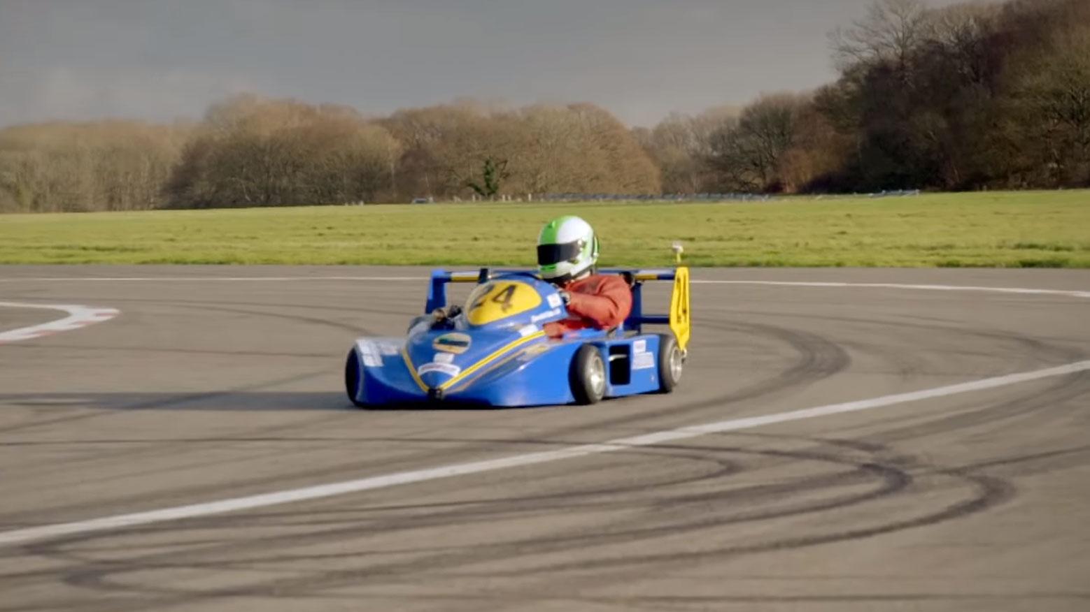 Division 1 Superkart kan 240 km/u - TopGear Nederland